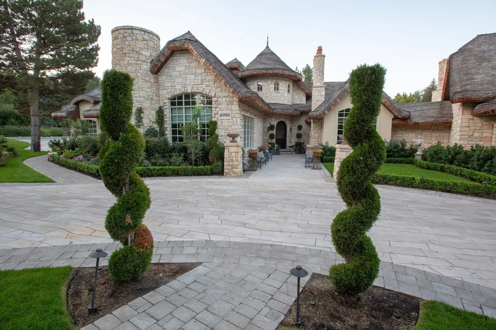 Land Design by Armstrong: Upscale Landscaping Experts