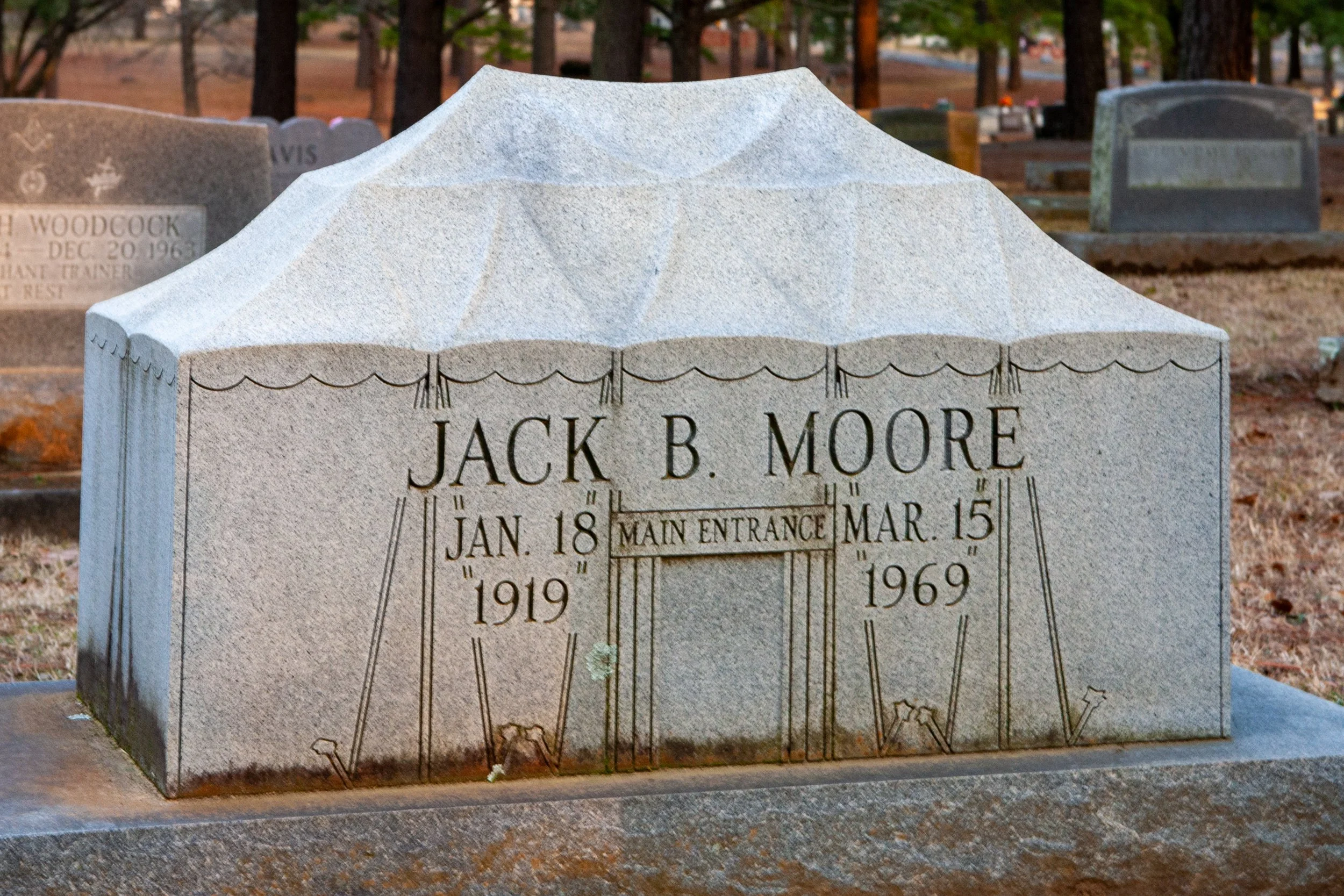 Showman's Rest — Cemetery for Circus Folks — Kelly Ludwig