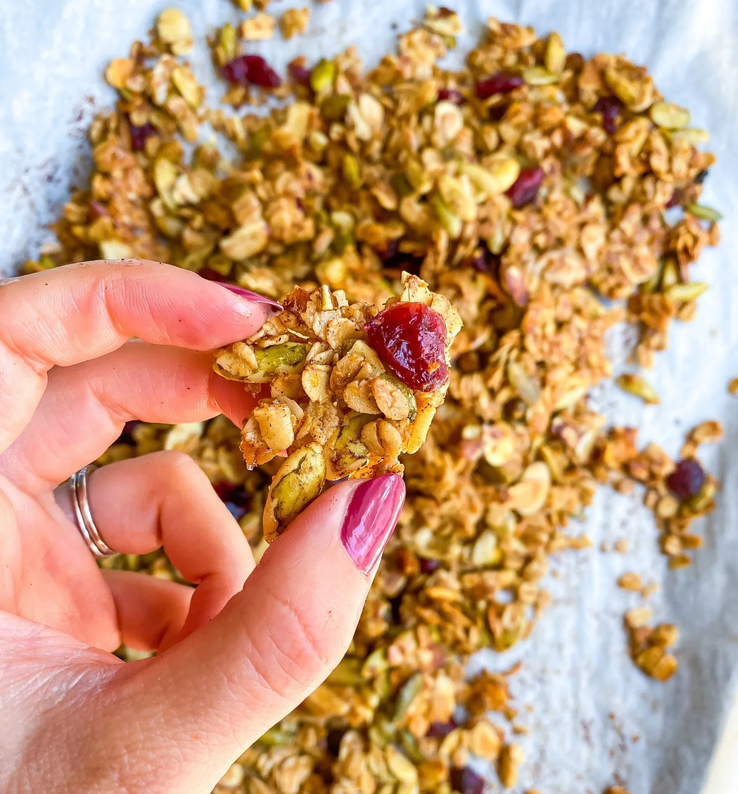How to Make Homemade Granola in 20 Minutes — Jazz Leaf
