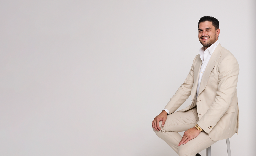 Cae Thomas | Associate Director | The Rubinstein Group