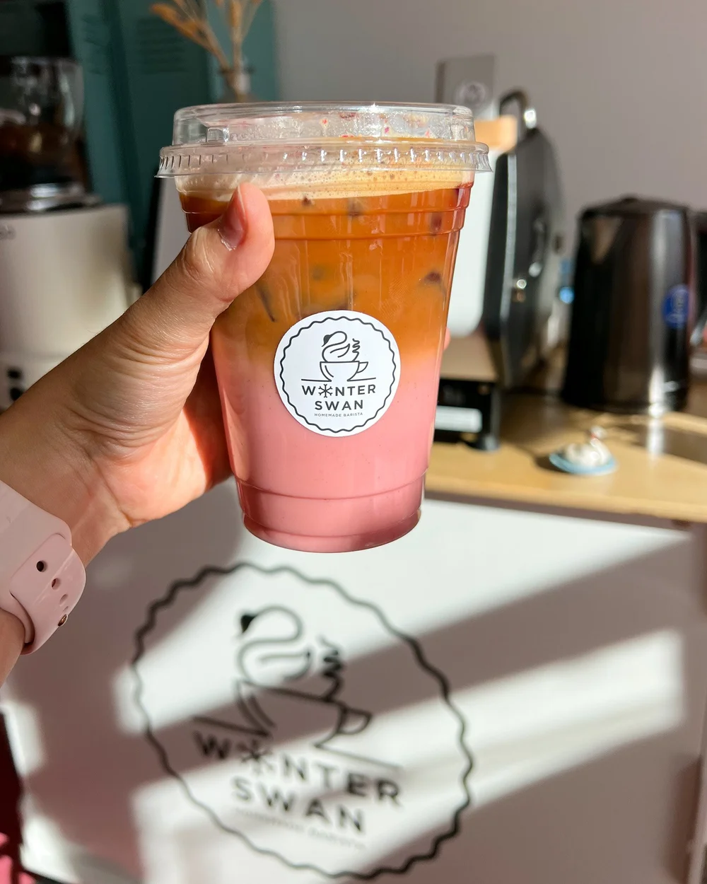 Winter Swan Coffee - Winter Swan Coffee