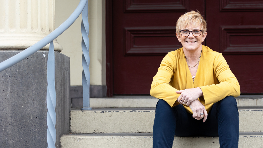 Carol Cooke AM PLY - International Female Keynote Speaker & Paralympian