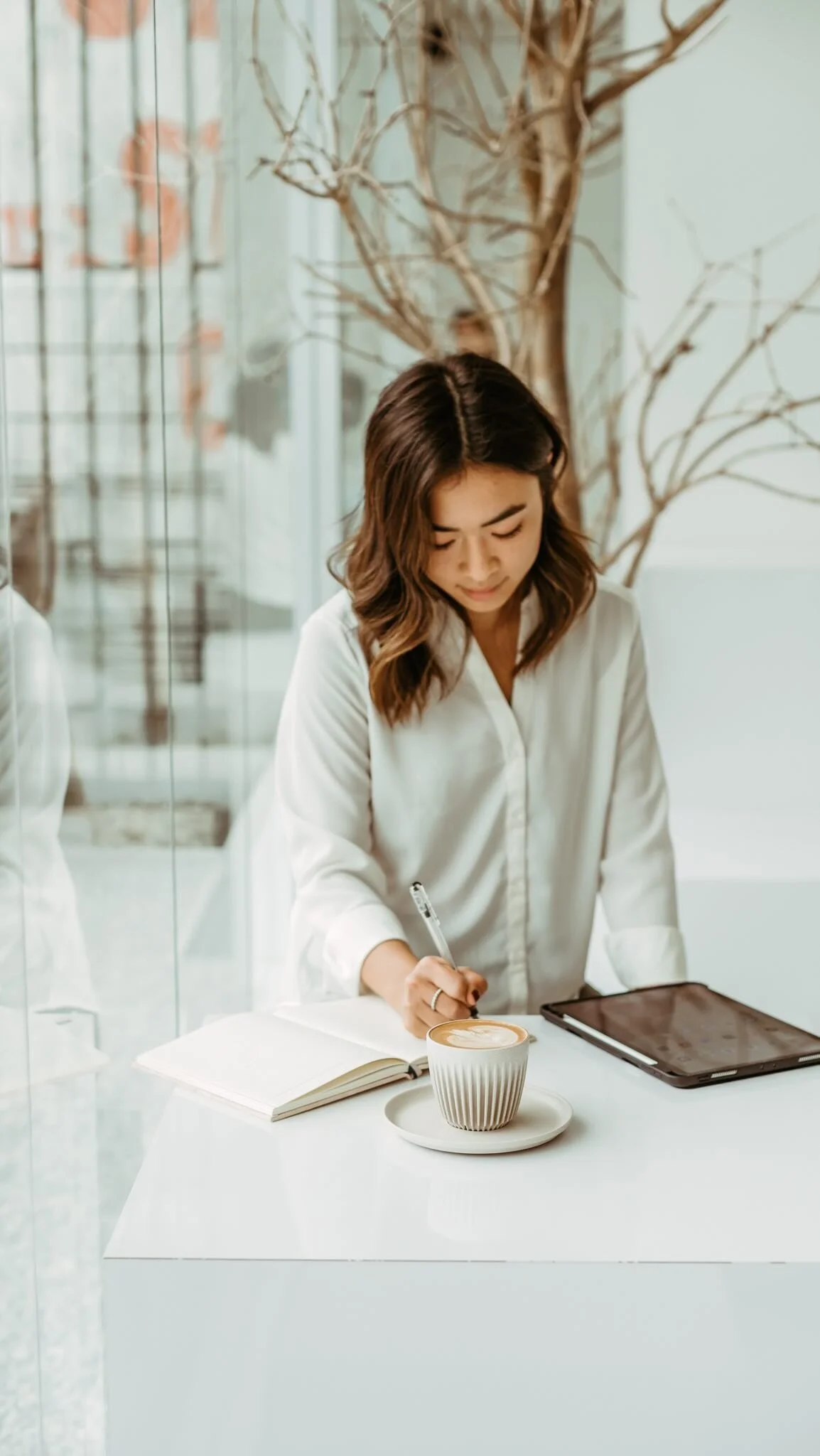 Charlotte Woolf Website Design — ANGELIQUE VESTIL