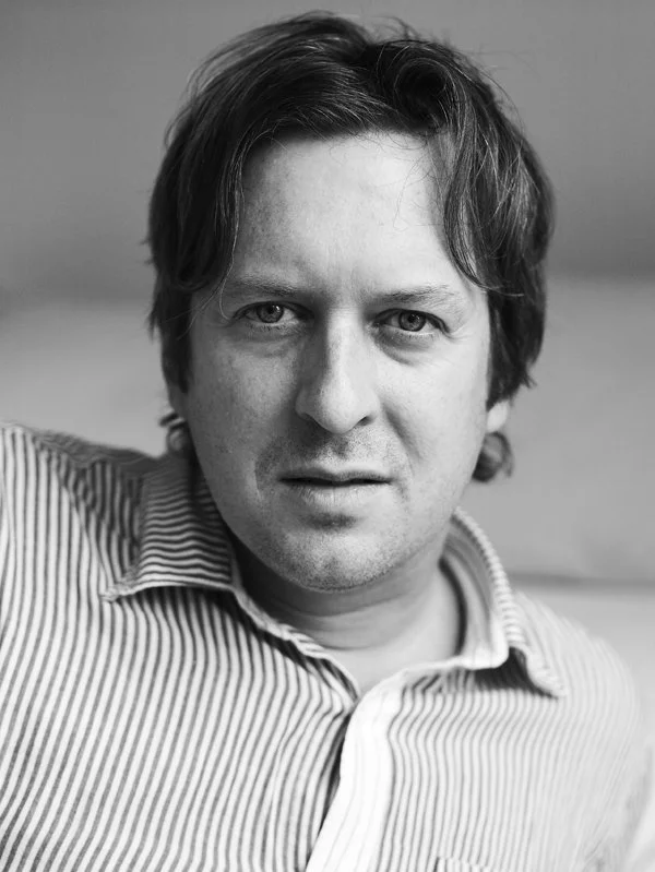 The Aurora Award honors Doug Aitken — AURORA PICTURE SHOW