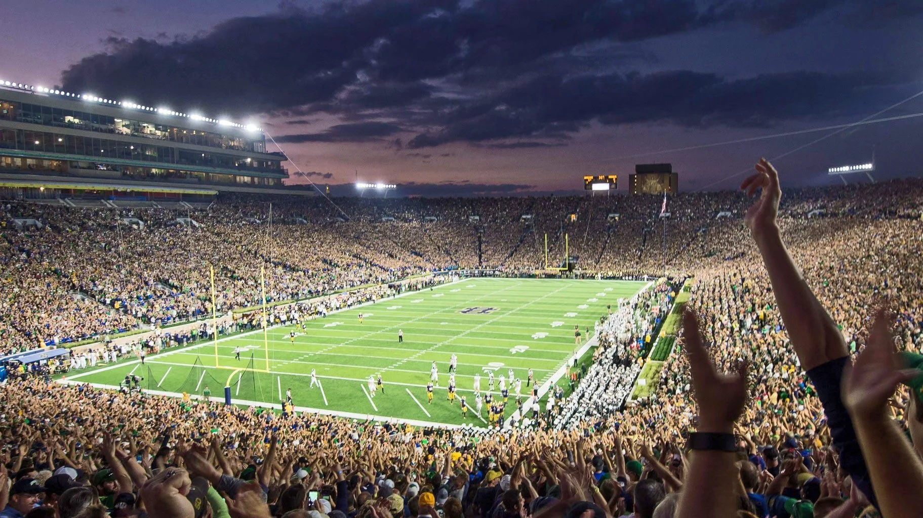 The pros and cons of Notre Dame and how to get in — Big Green College Prep