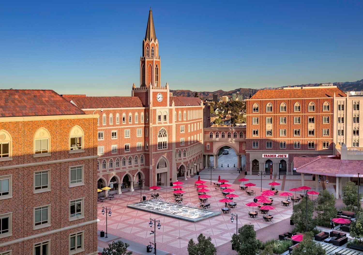 The pros and cons of USC and how to get in — Big Green College Prep