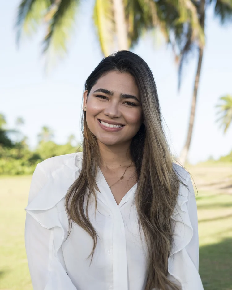 About — Feelthentic