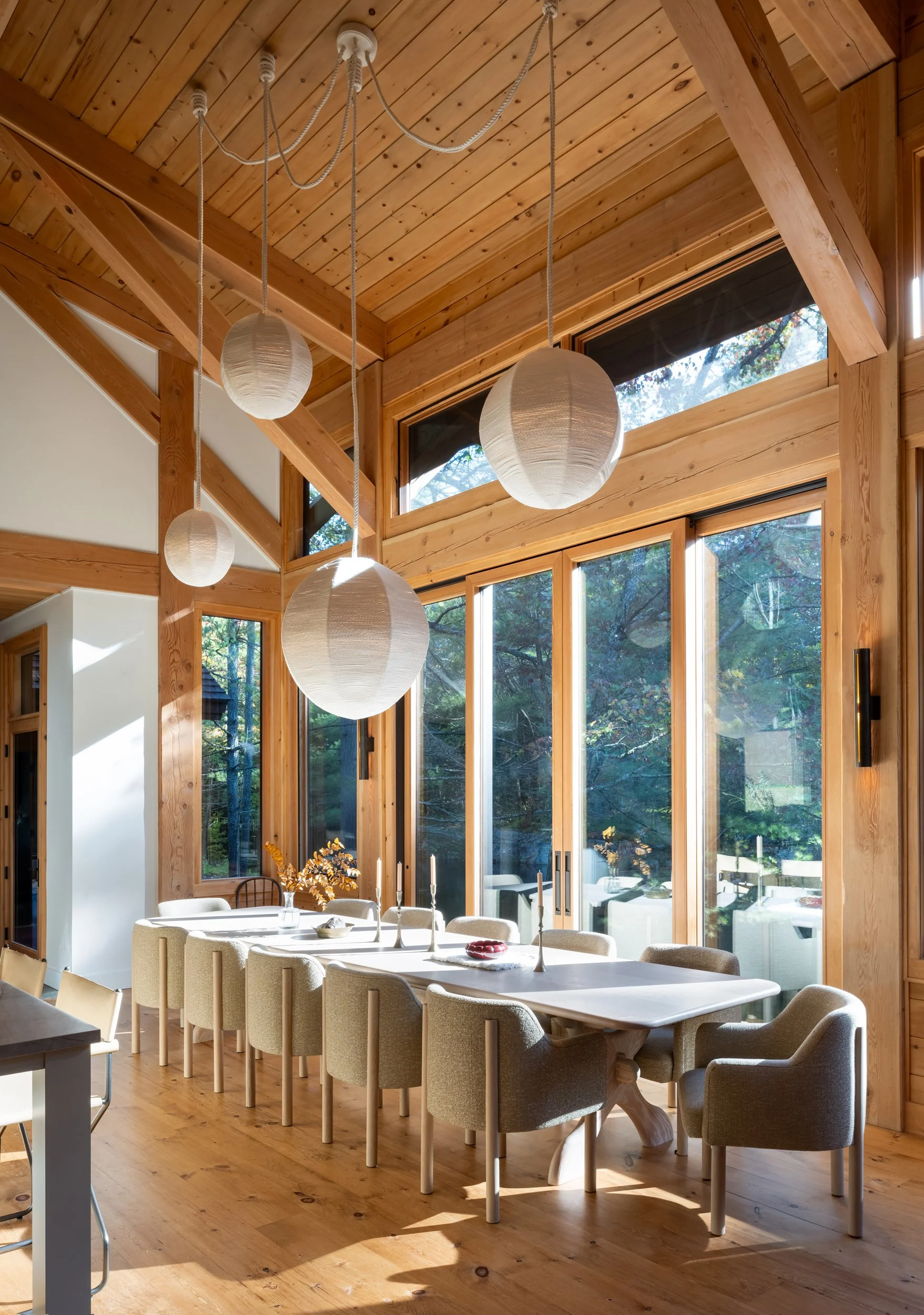 Hamilton Holmes – the leading provider of custom fine furniture, and ...