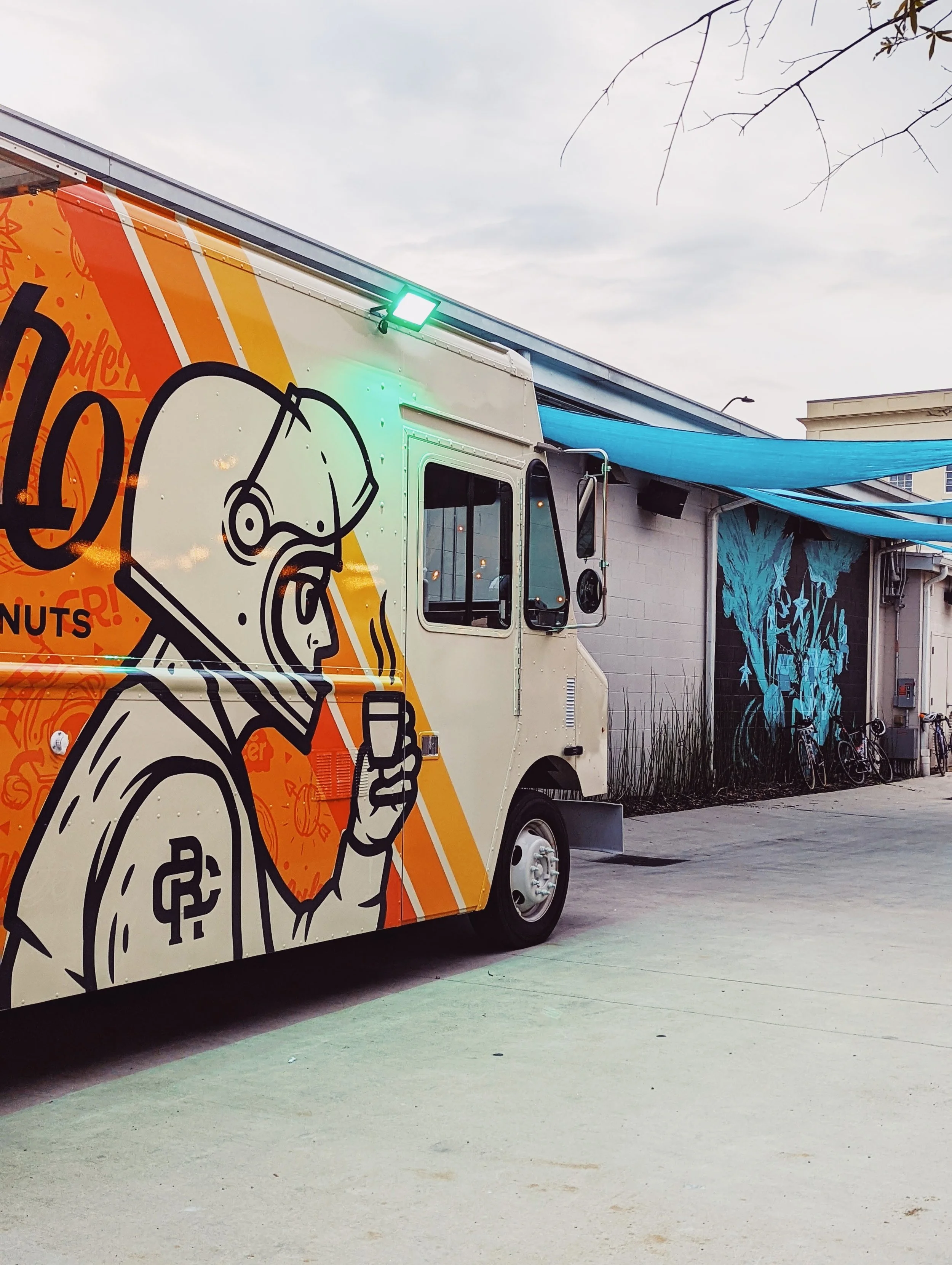 Cafe Racer Food Truck