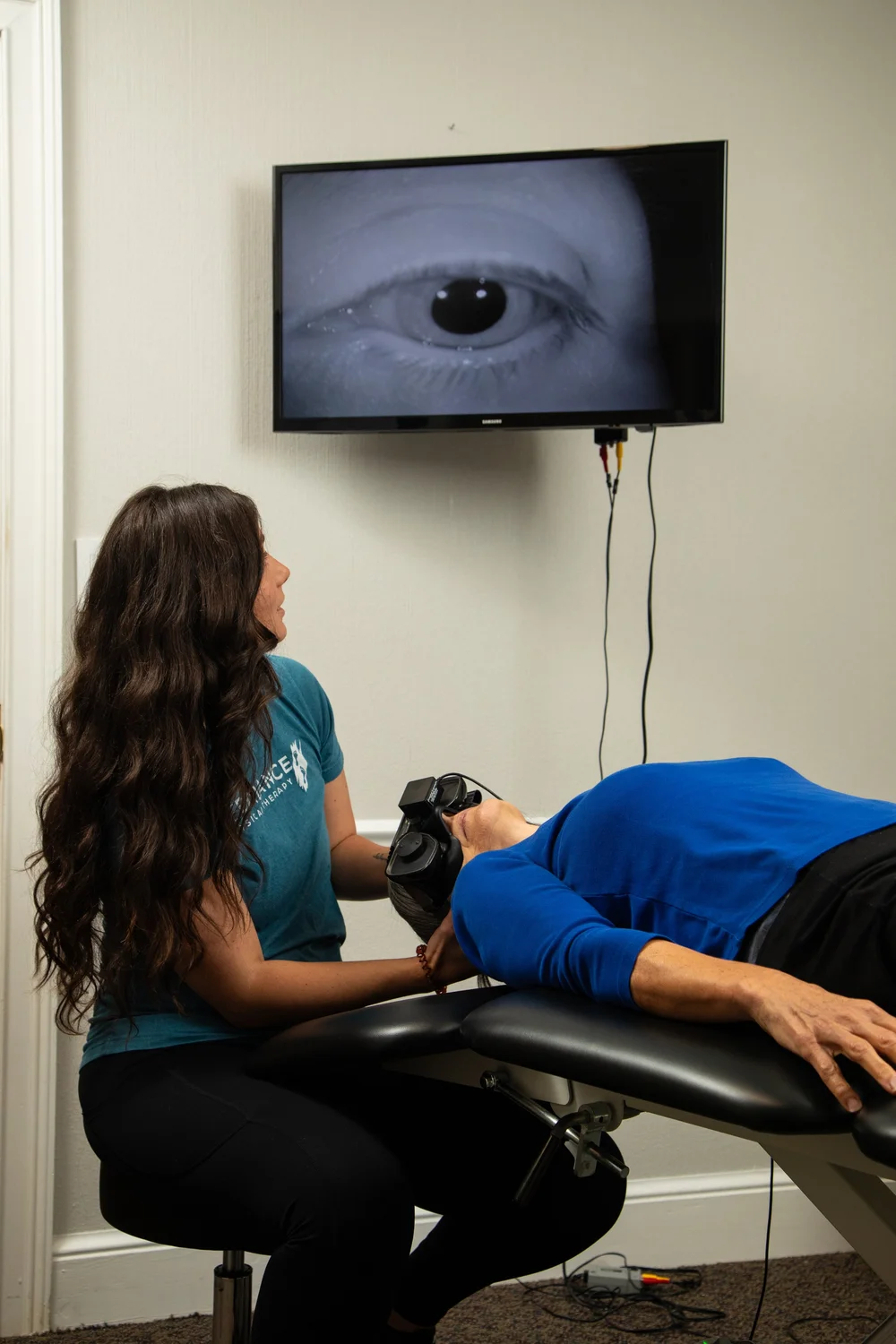 Why Rolling Over In Bed Can Make You Dizzy – Understanding Vertigo ...