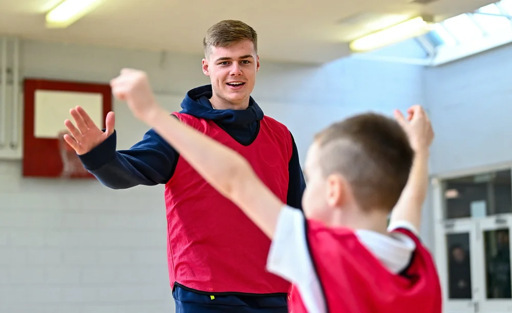 Evan Ferguson visits Futsal In The Yard programme at Scoil Chiaráin ...