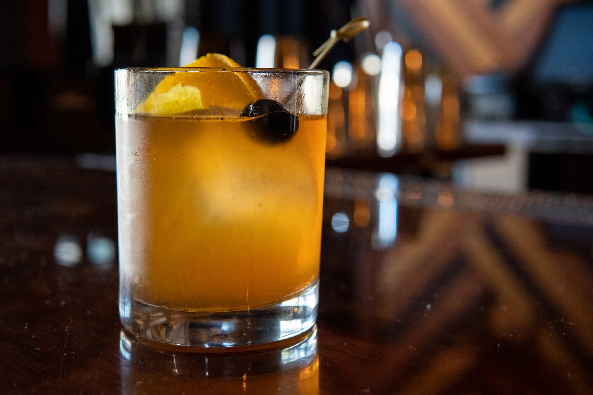 Cask & Ale. Craft Cocktails. Innovative Eats. Good Vibes.