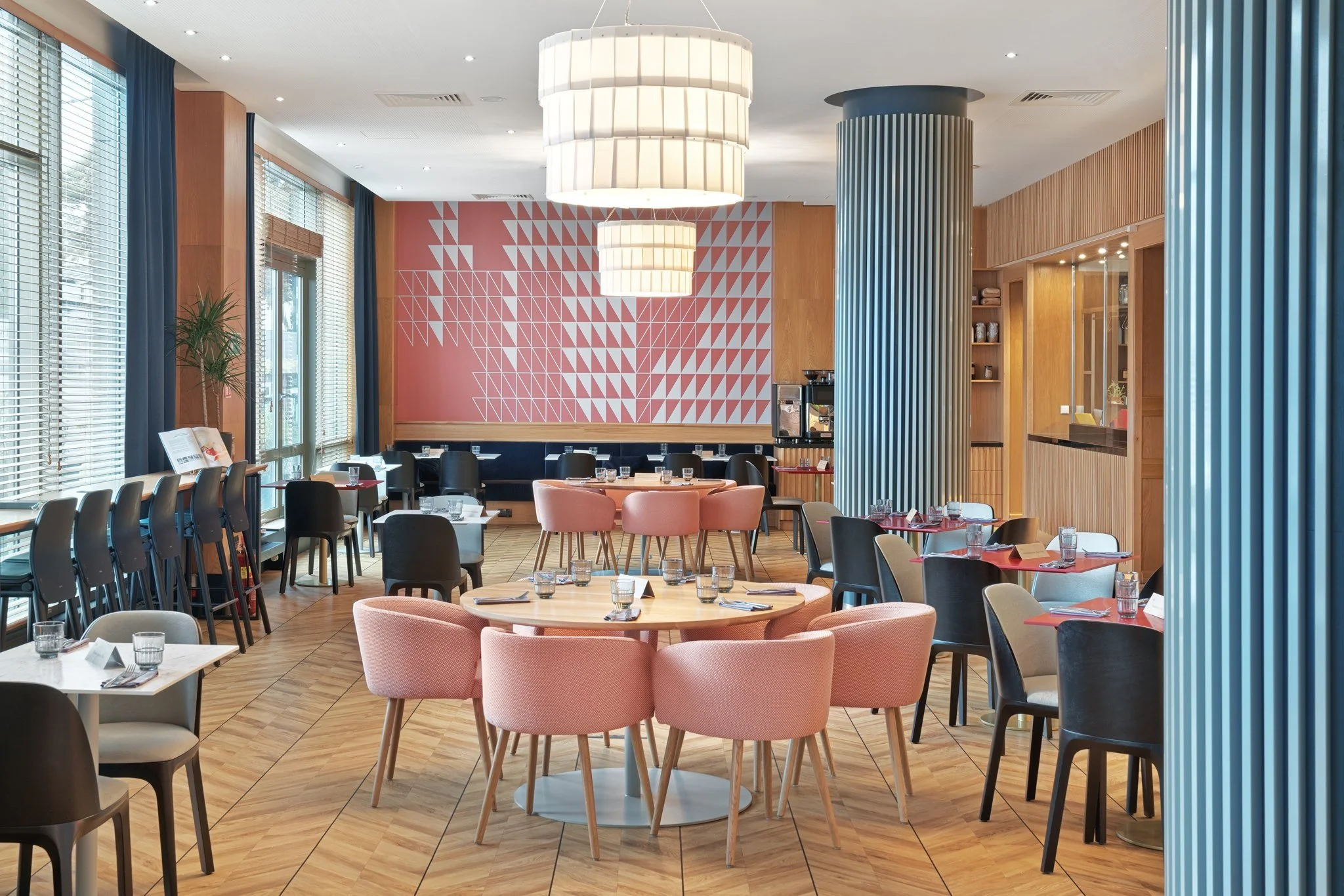 SHERATON Poznań Hotel — LOFT Architekci wnętrz Magdalena Adamus