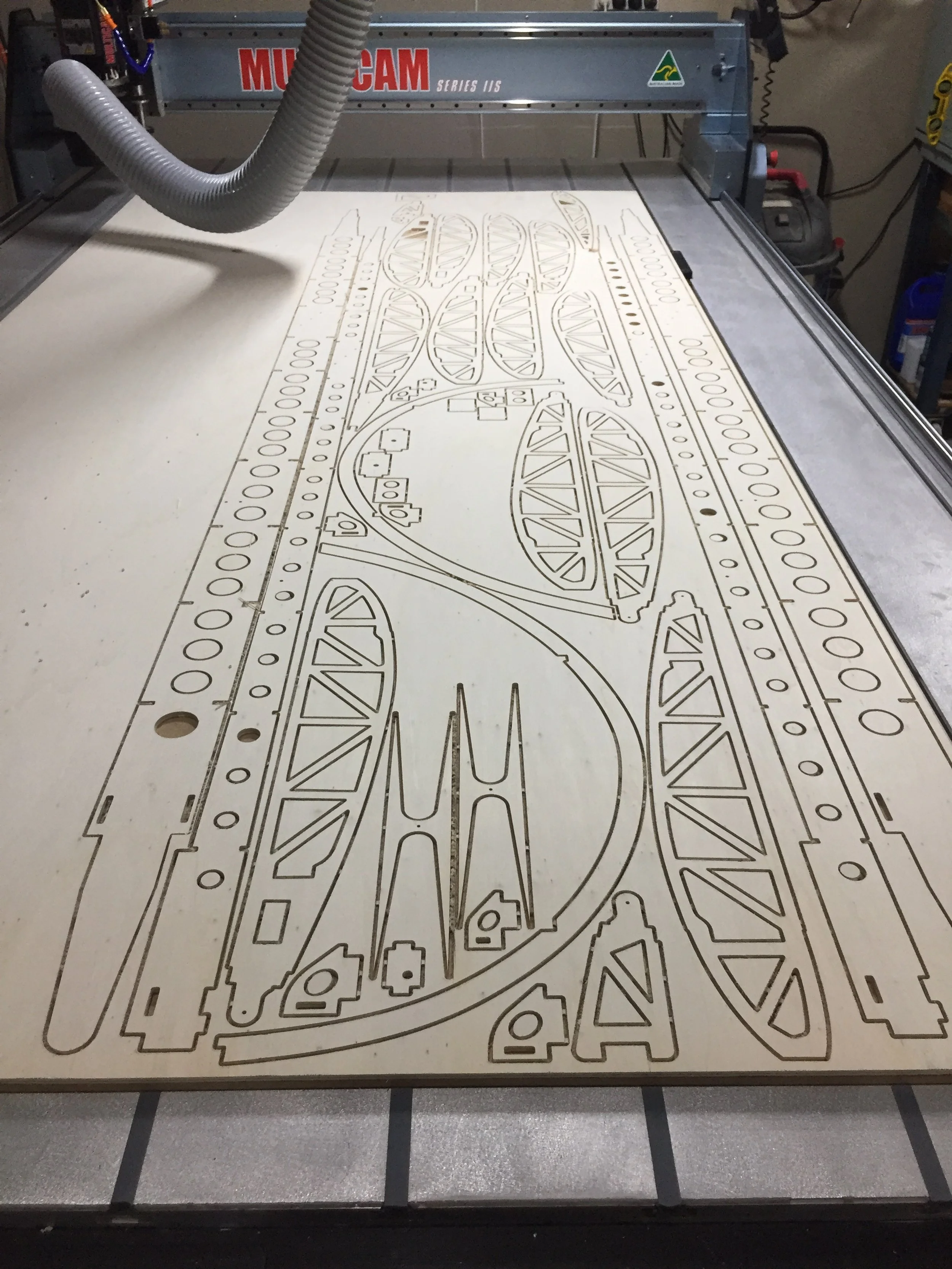 Maeker Innovation CNC Router services, Laser cutting 3D drafting