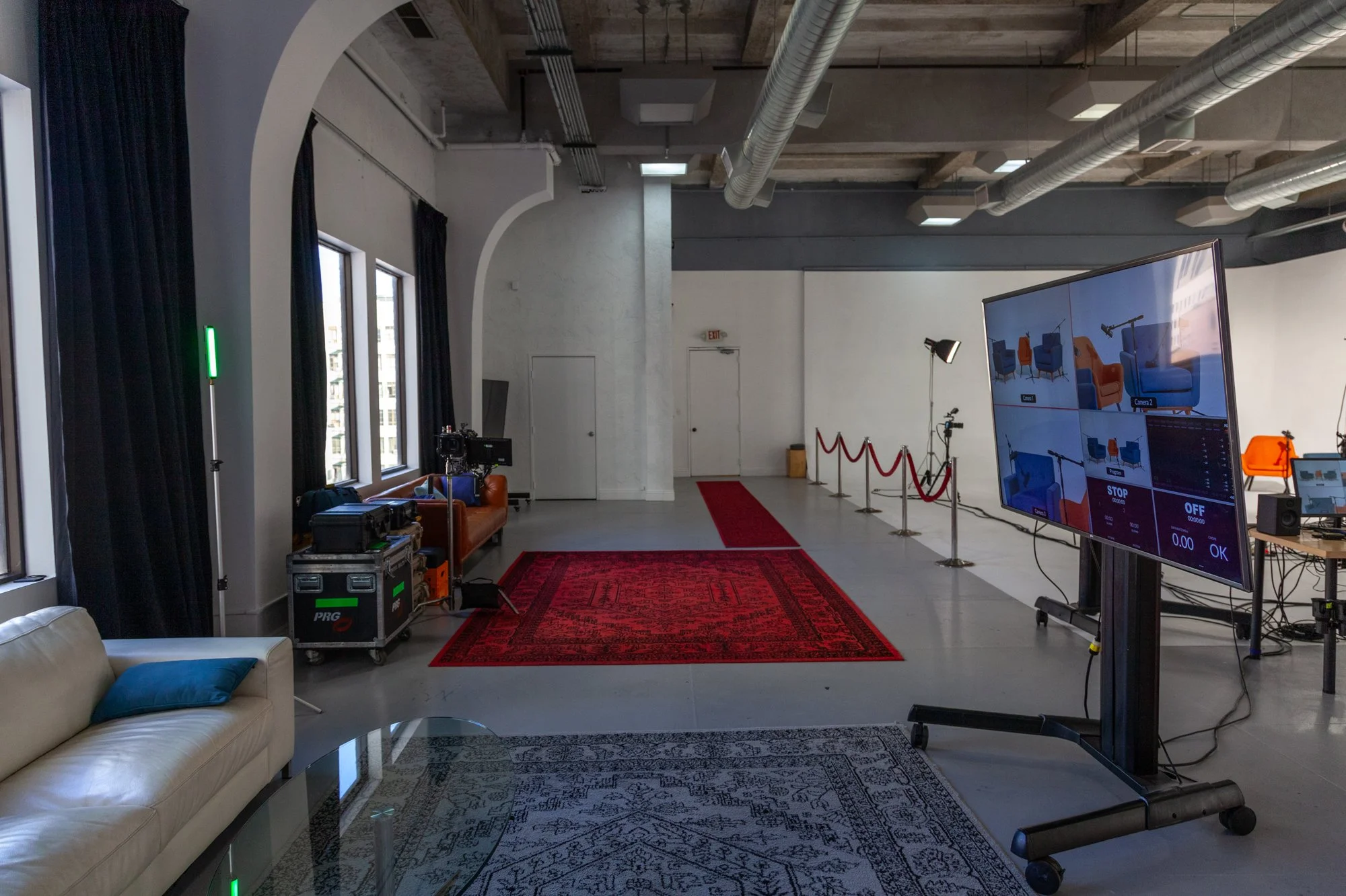 PODHEAD STUDIOS | Downtown LA's Premiere Video Podcast Studio