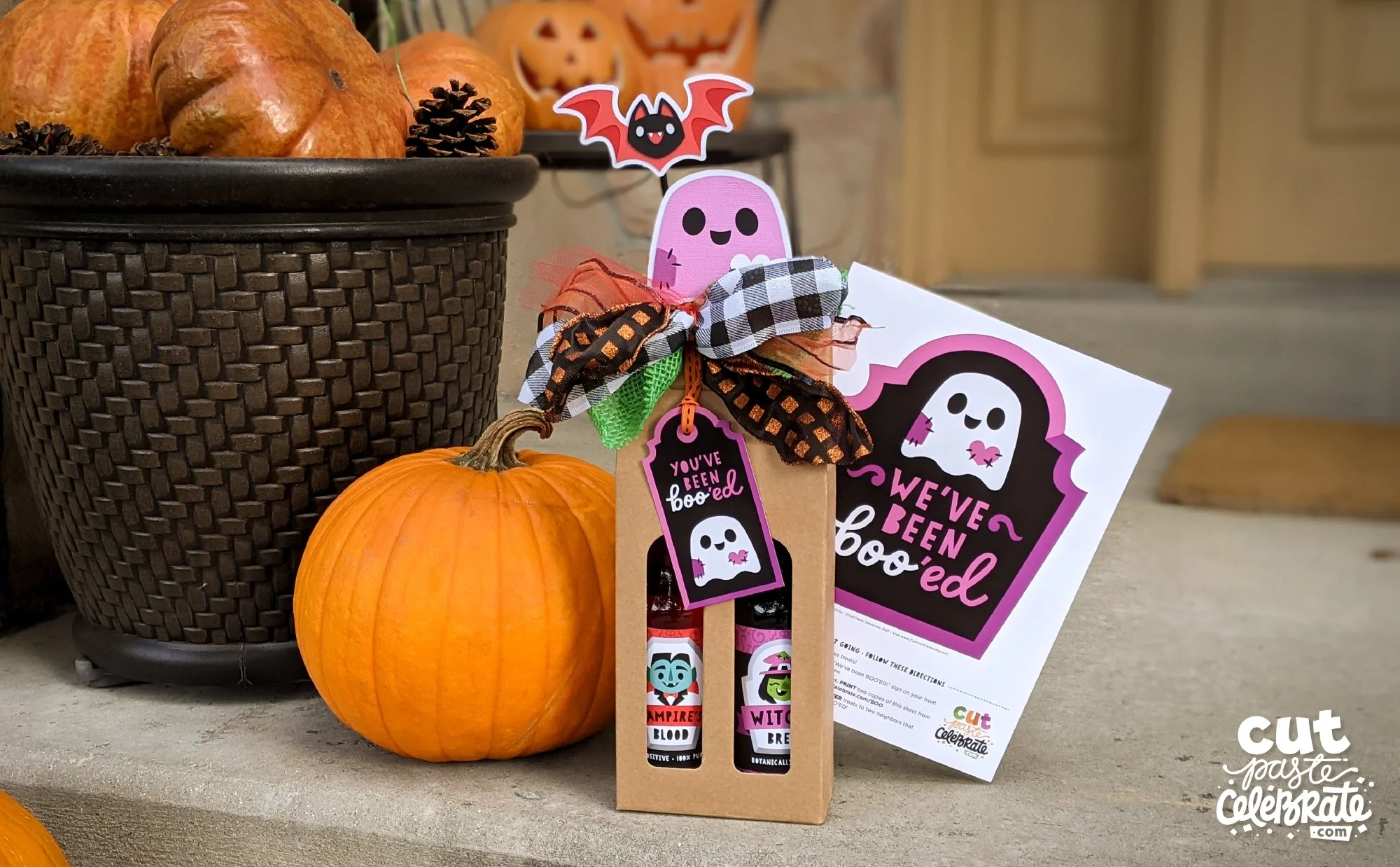 FREE printable "Boo" sign | Cut Paste Celebrate | Printable Projects ...