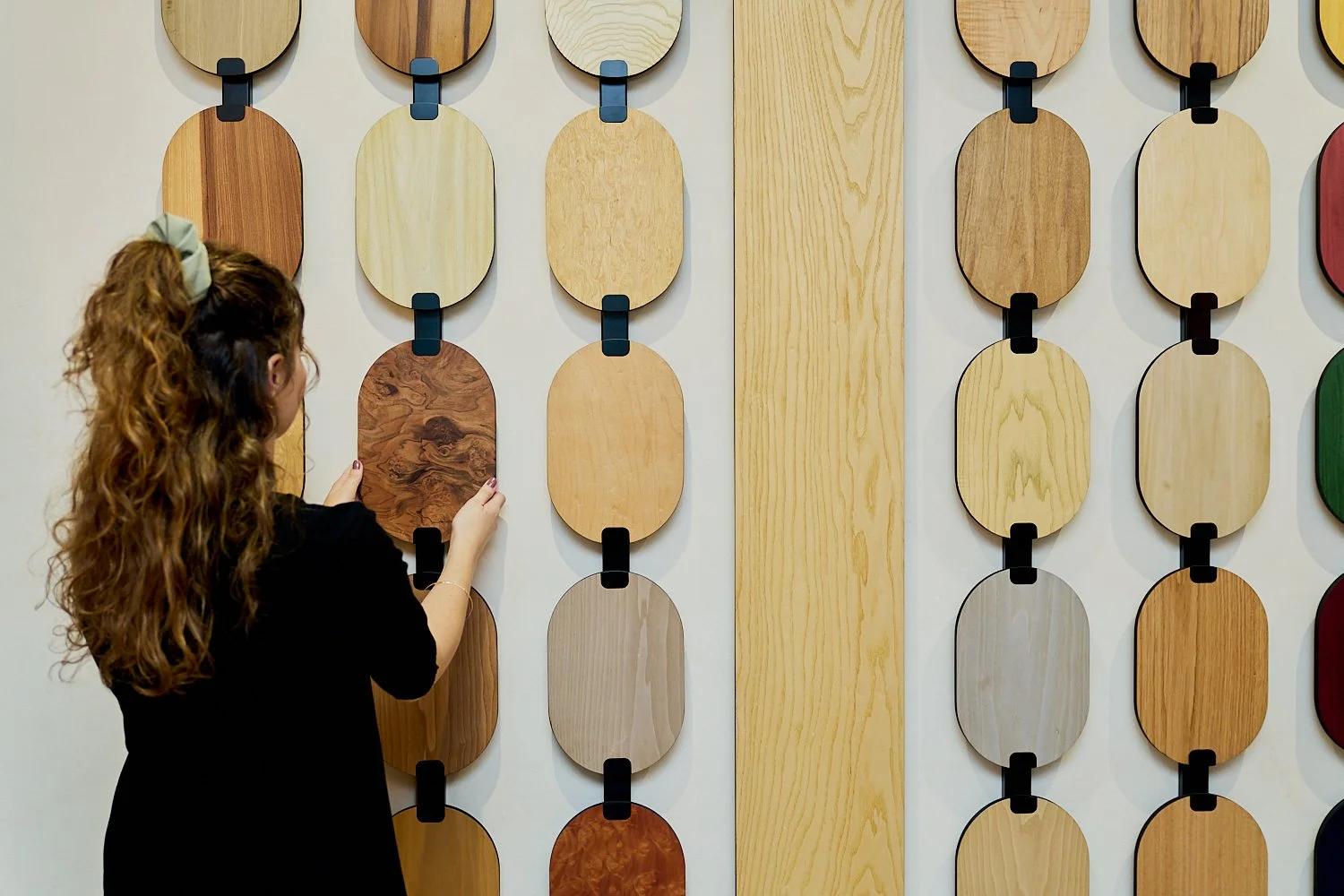 Veneer showroom — Studio Makecreate