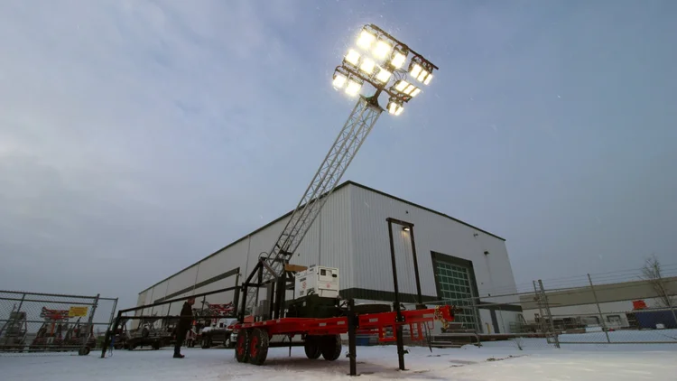 Mobile Light Towers — Canada Towers Inc.