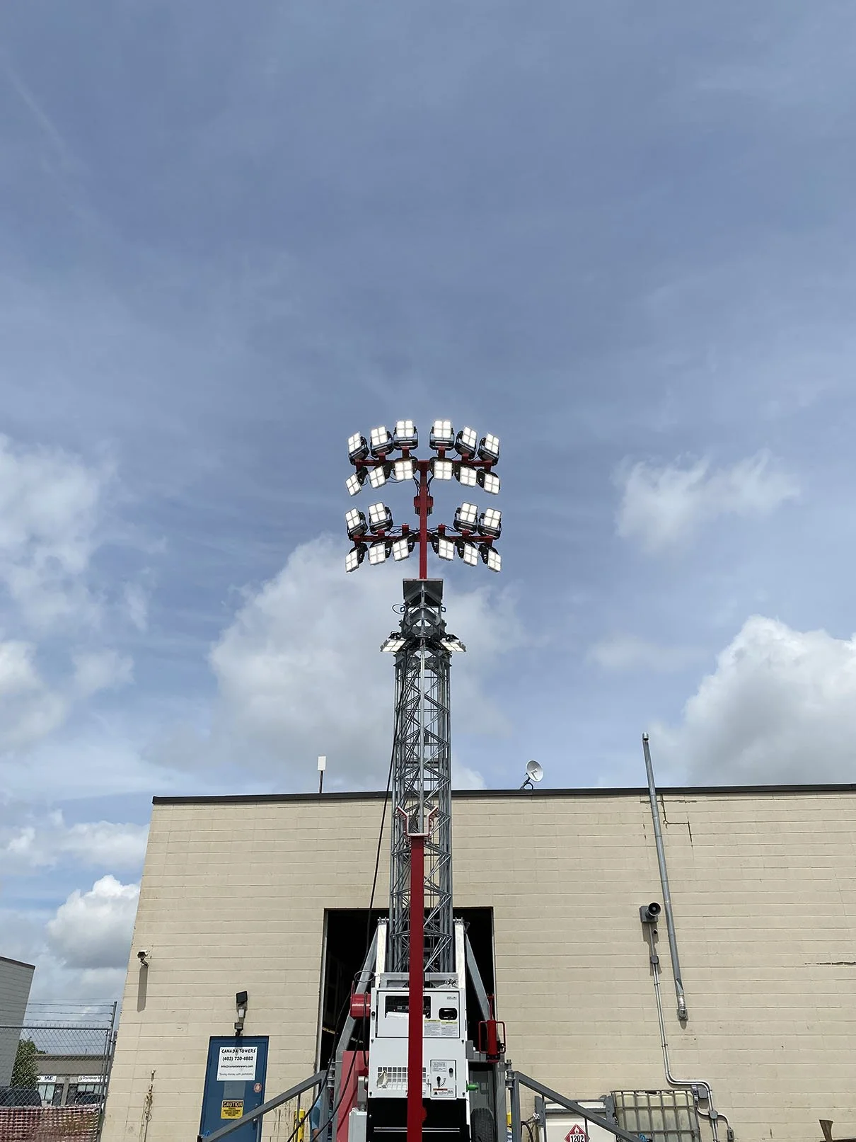 Phoenix LED 64 Mobile Light Tower Canada Towers Inc 