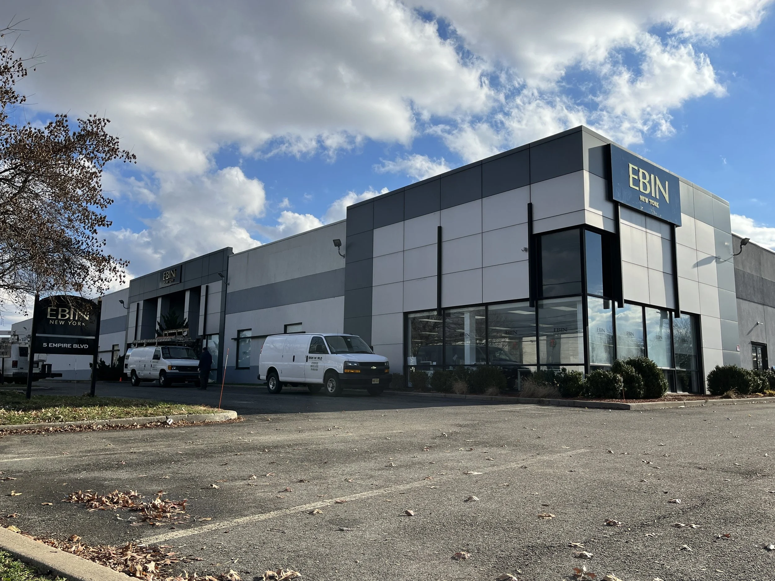 EBIN New York — Sign World