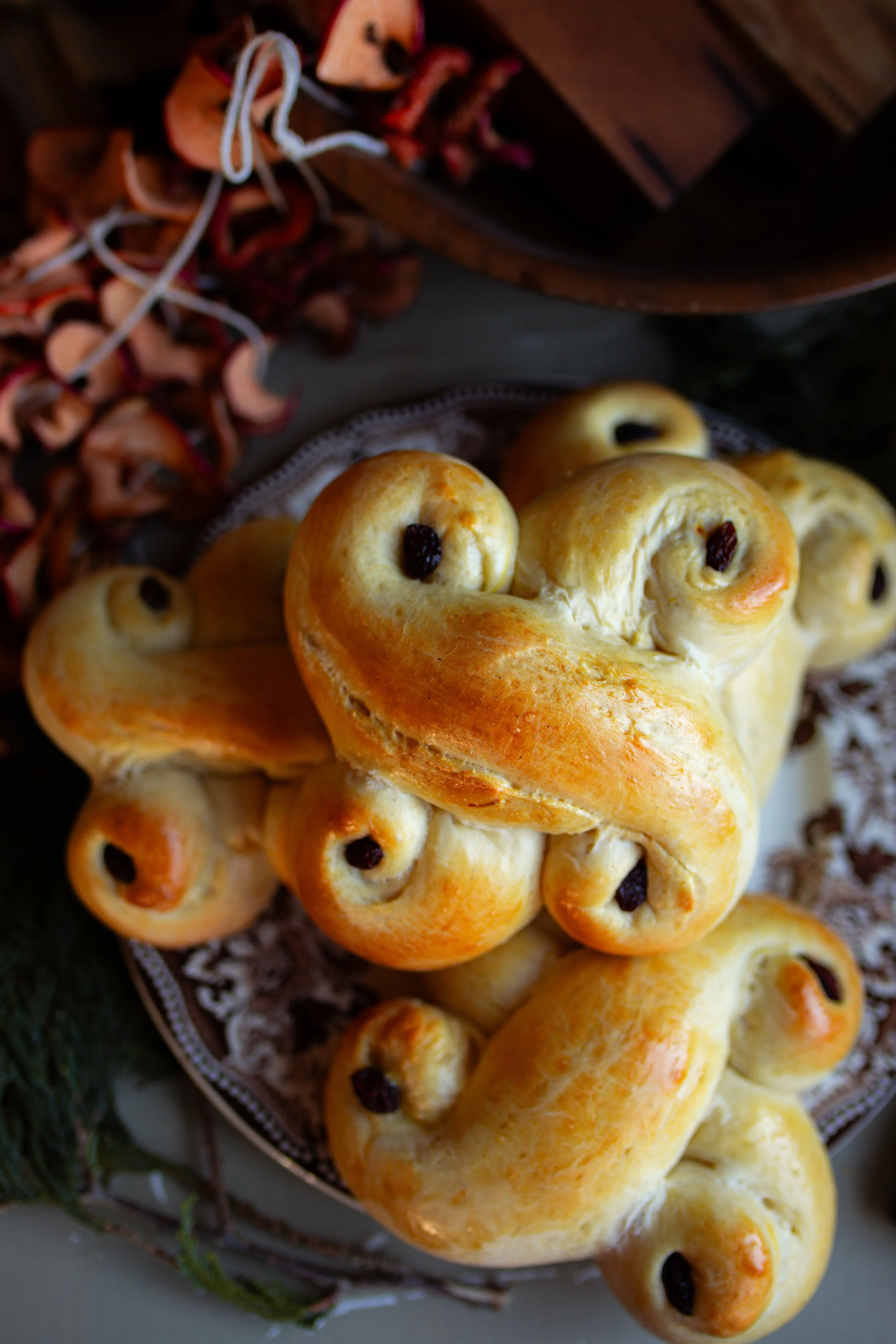 St. Lucia Buns from Kirsten’s World: American Girl Recipes | Festive ...