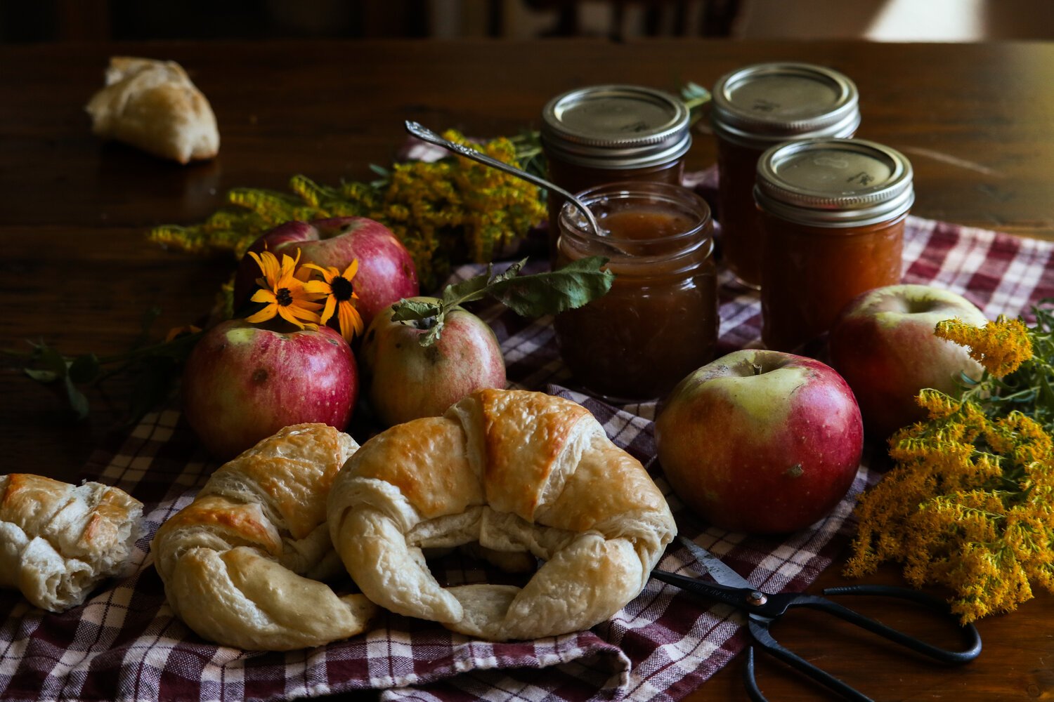 How to Make Apple Butter with Variations: Canning Recipe & Video Guide ...