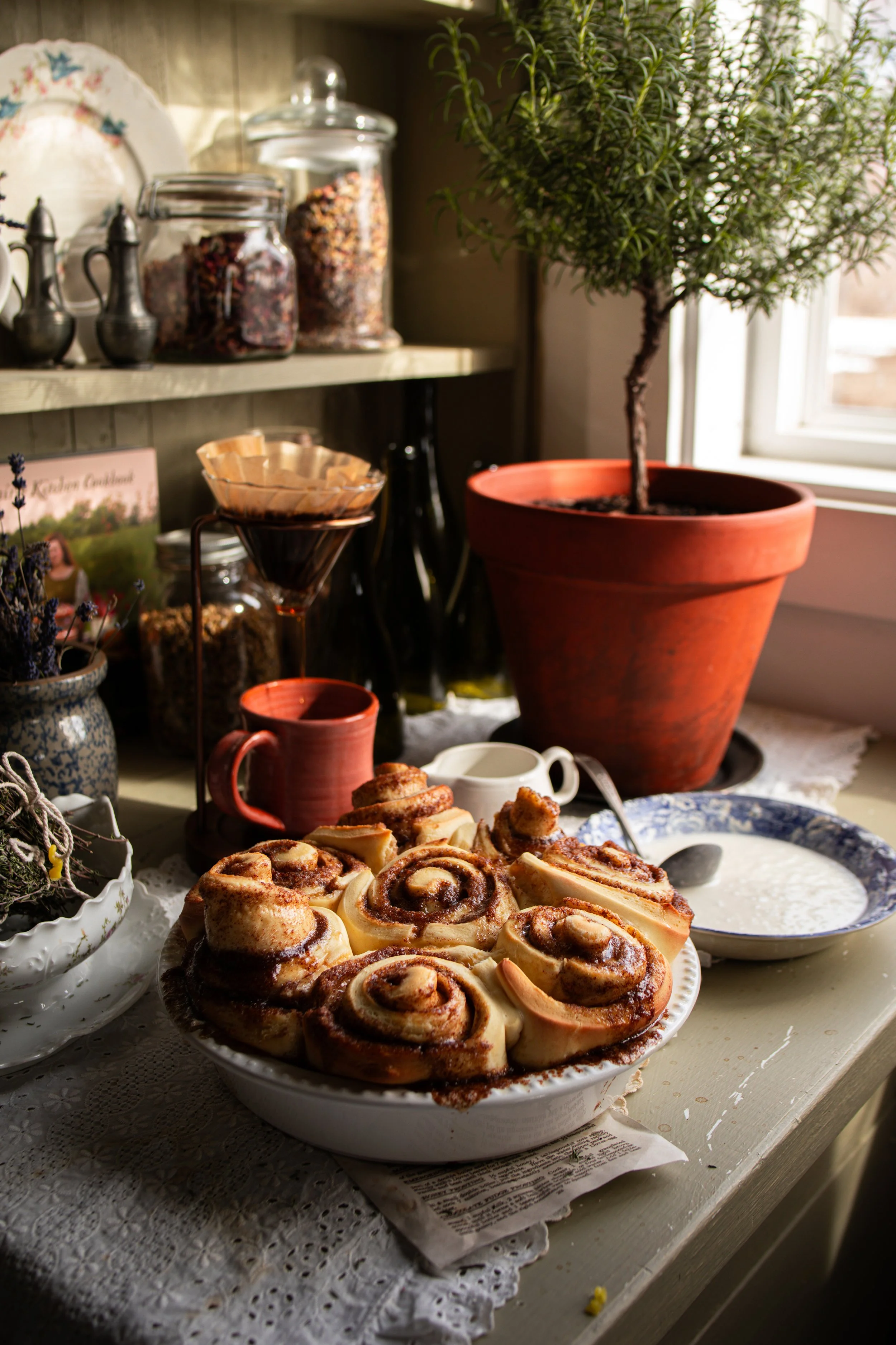 Soft and Gooey Cinnamon Rolls: The Best Cinnamon Rolls Recipe — Under A ...