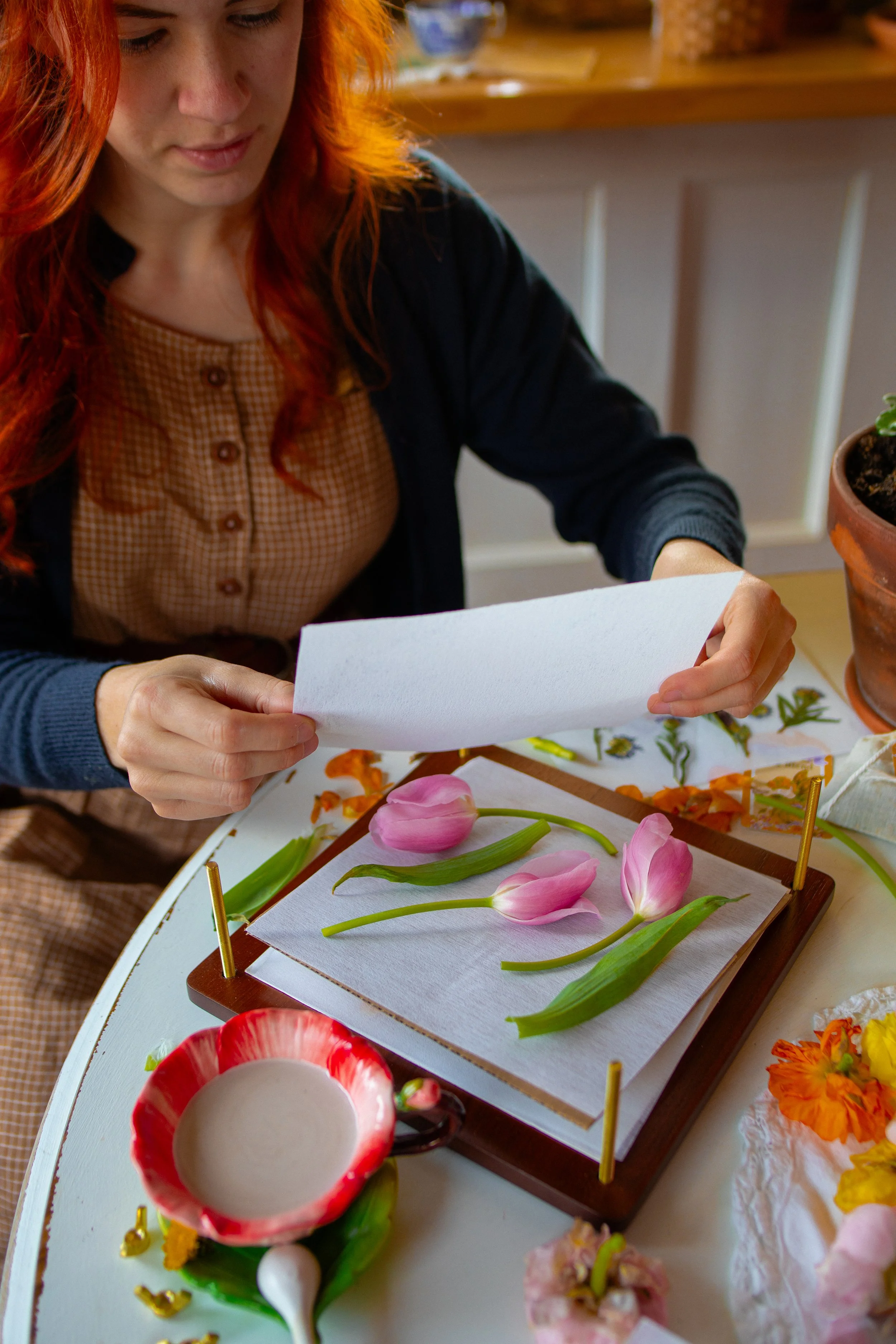 How to Press Flowers with a Flower Press: A Simple Historical Craft ...