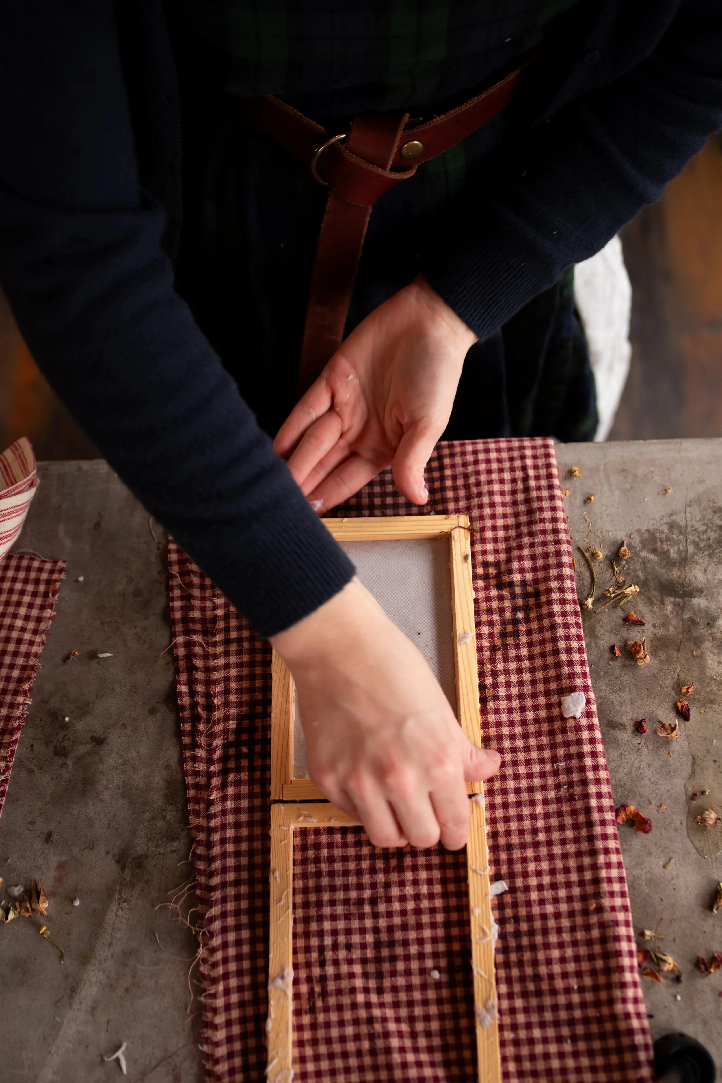 How to Make Handmade Floral Paper: Recycled Paper Crafts — Under A Tin Roof