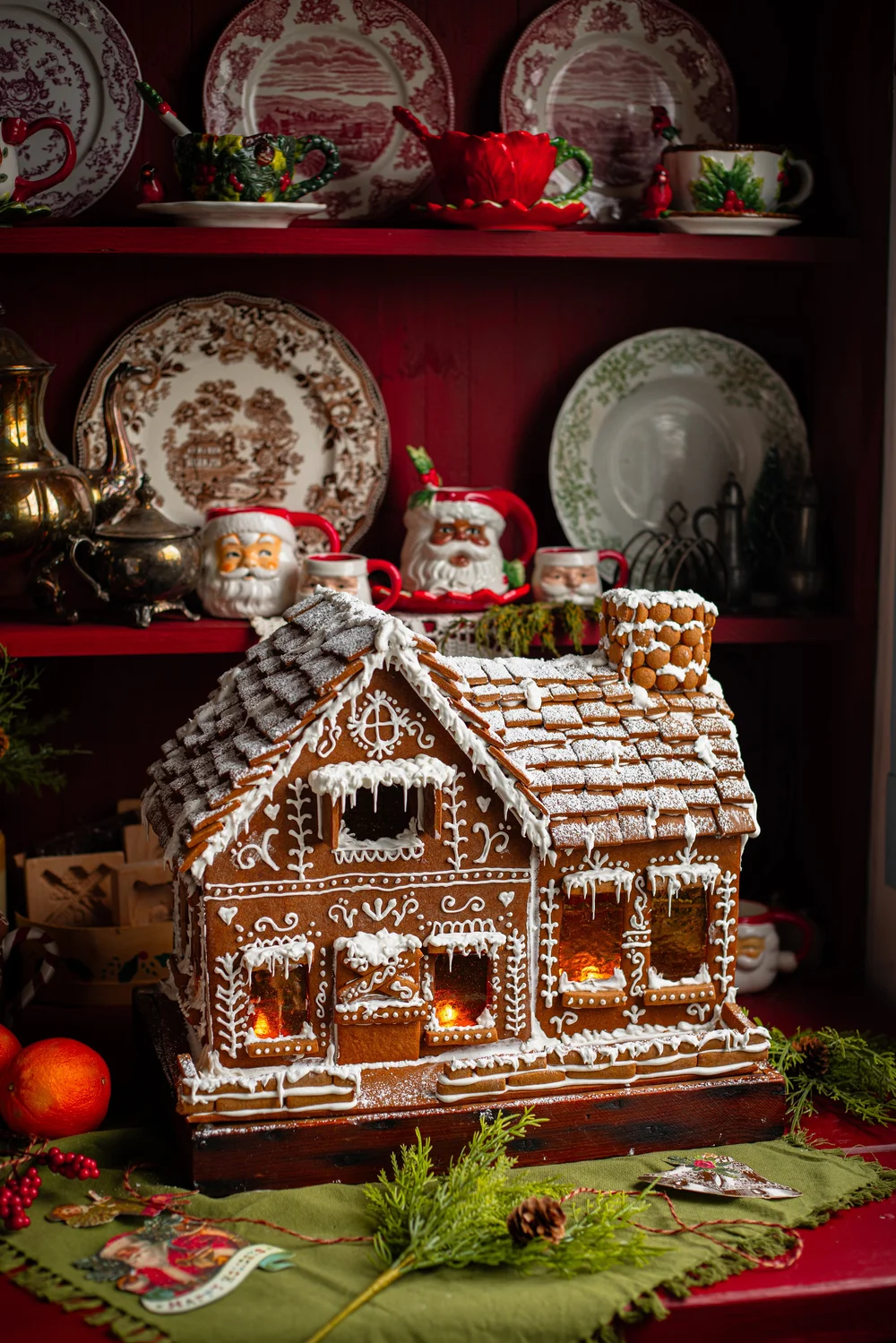 Gingerbread Fairytale Cottage: Step-by-Step Gingerbread House Tutorial ...