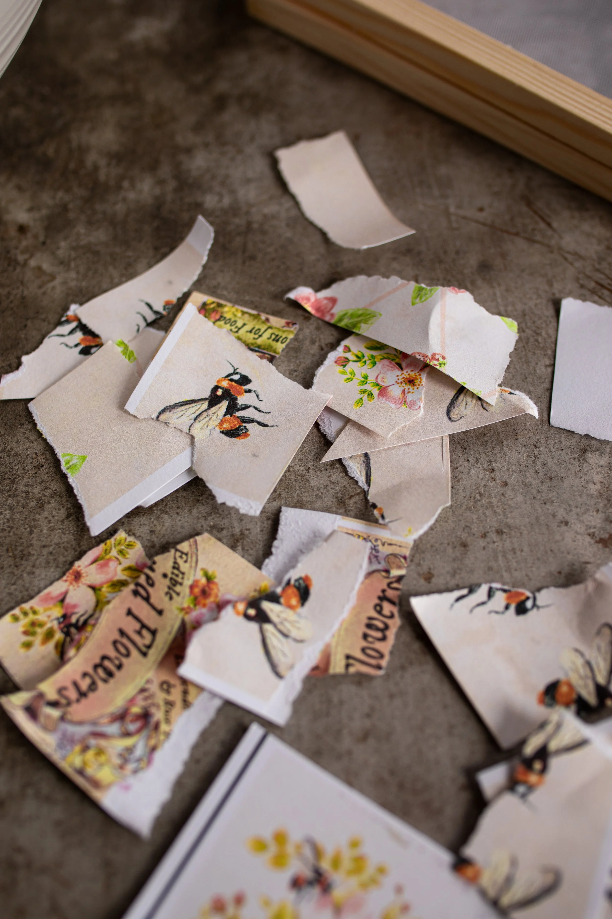 How To Make Handmade Paper Crafts Paper Wisteria Tutorial: DIY Hanging