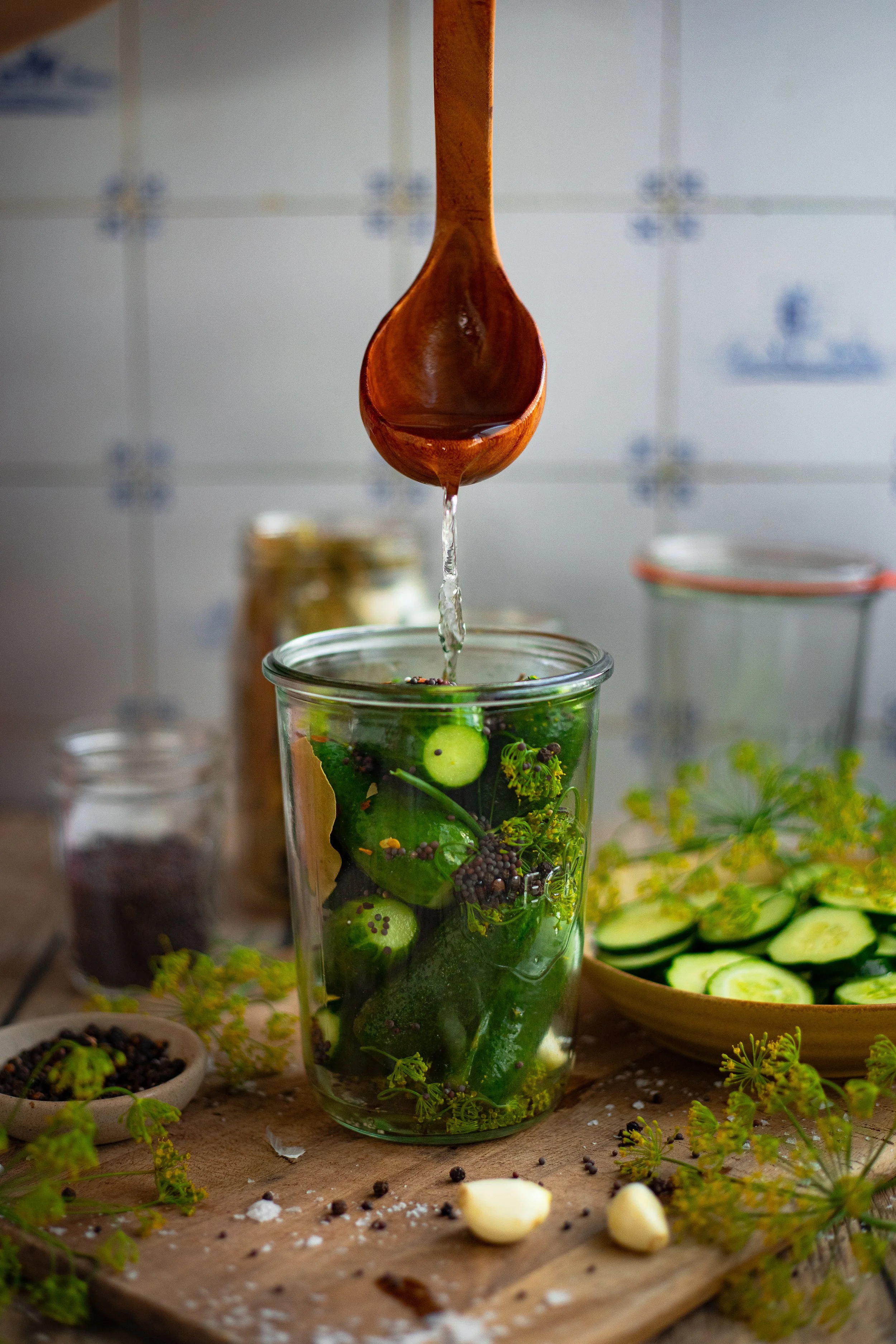 Refrigerator Dill Pickles: Easy Quick Pickling Recipe for Beginners ...