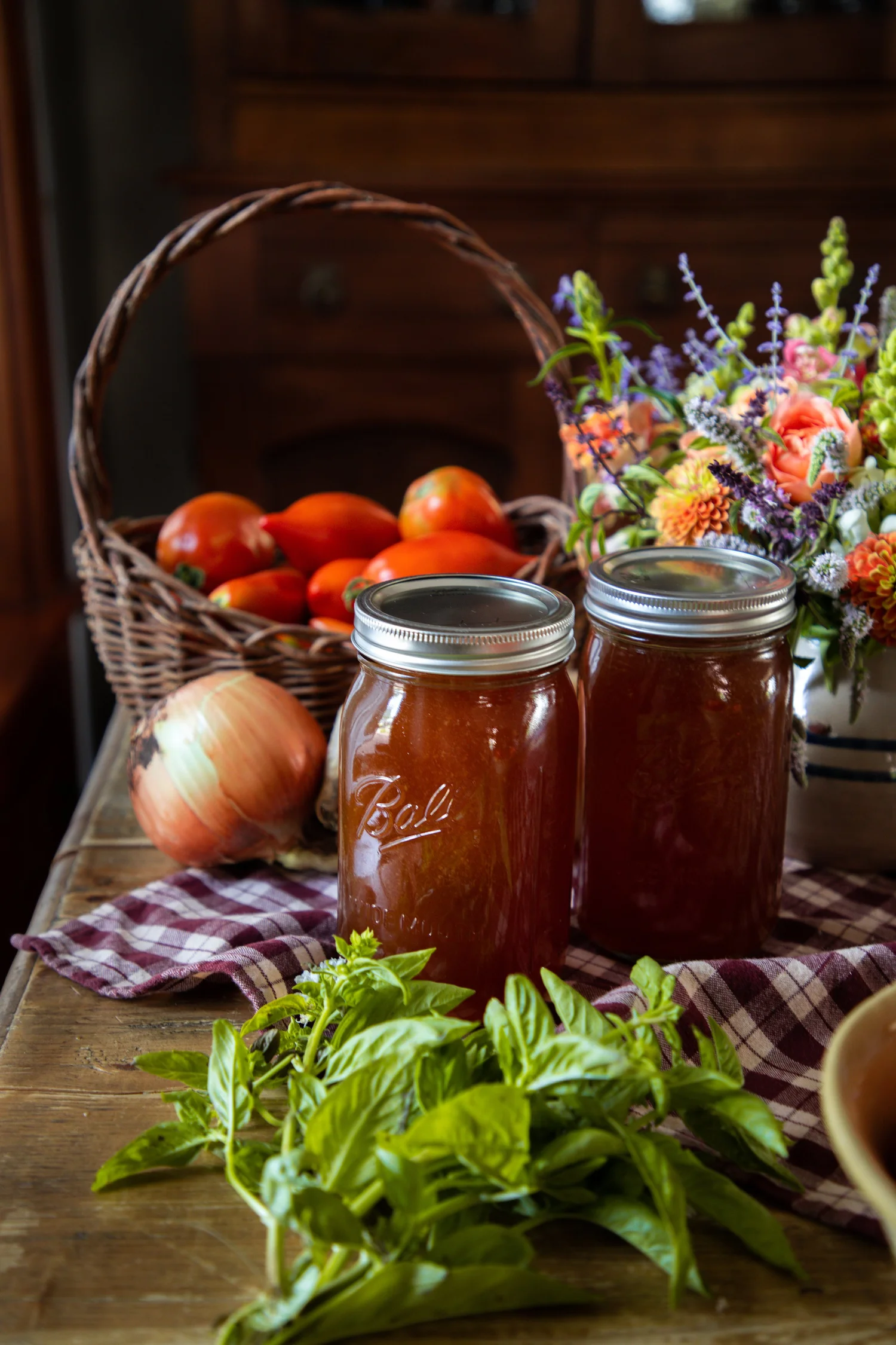 Making and Preserving Bone Broth with Chicken Feet — Under A Tin Roof