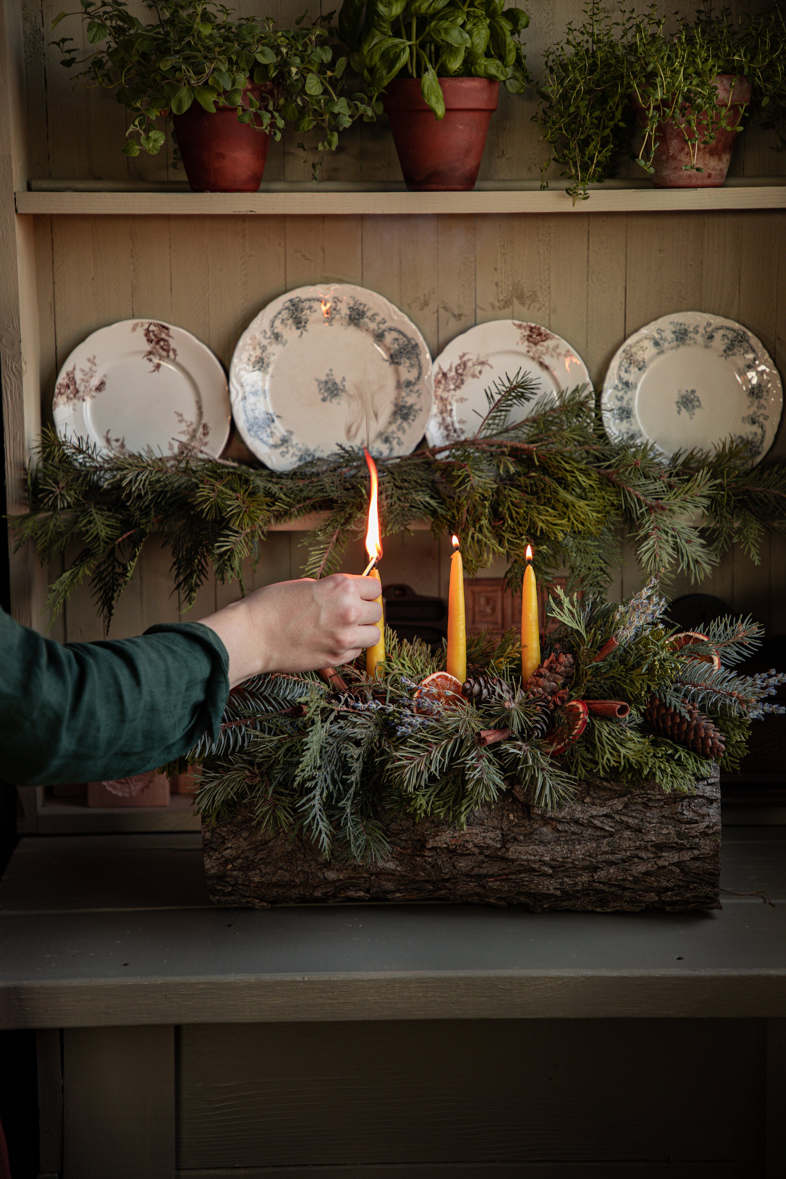 Celebrate the Winter Solstice with a Traditional Yule Log: DIY Yule Log ...