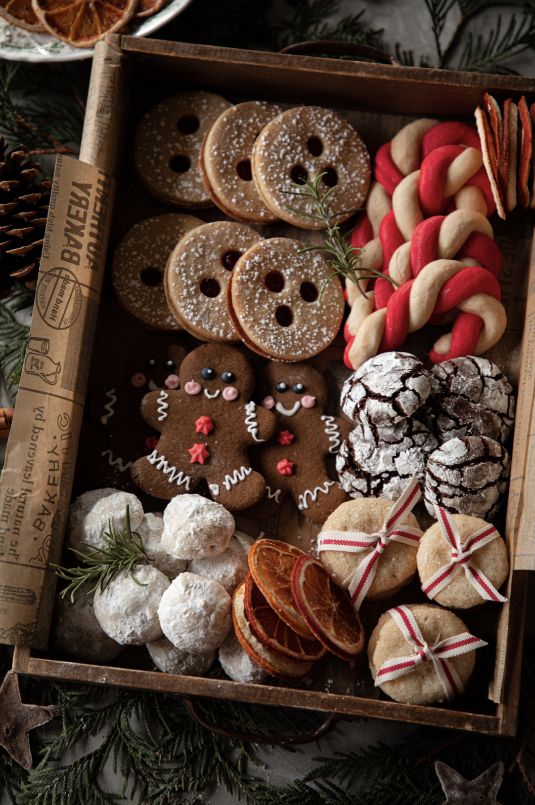Linzer Cookies with Raspberry Jam: A Classic Christmas Cookie Recipe ...