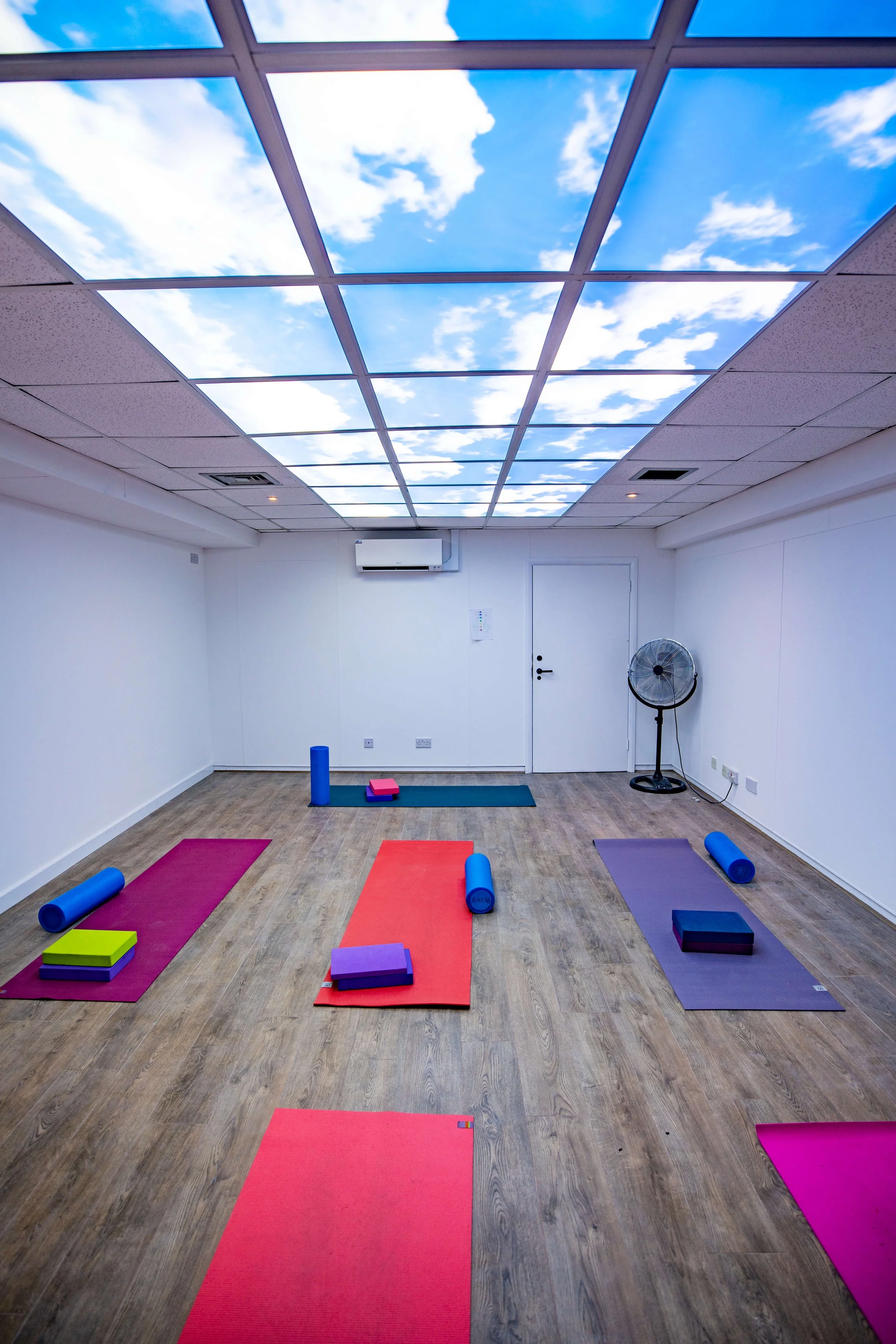 Phoenix Health Hub, - Chiropractic & Massage treatments