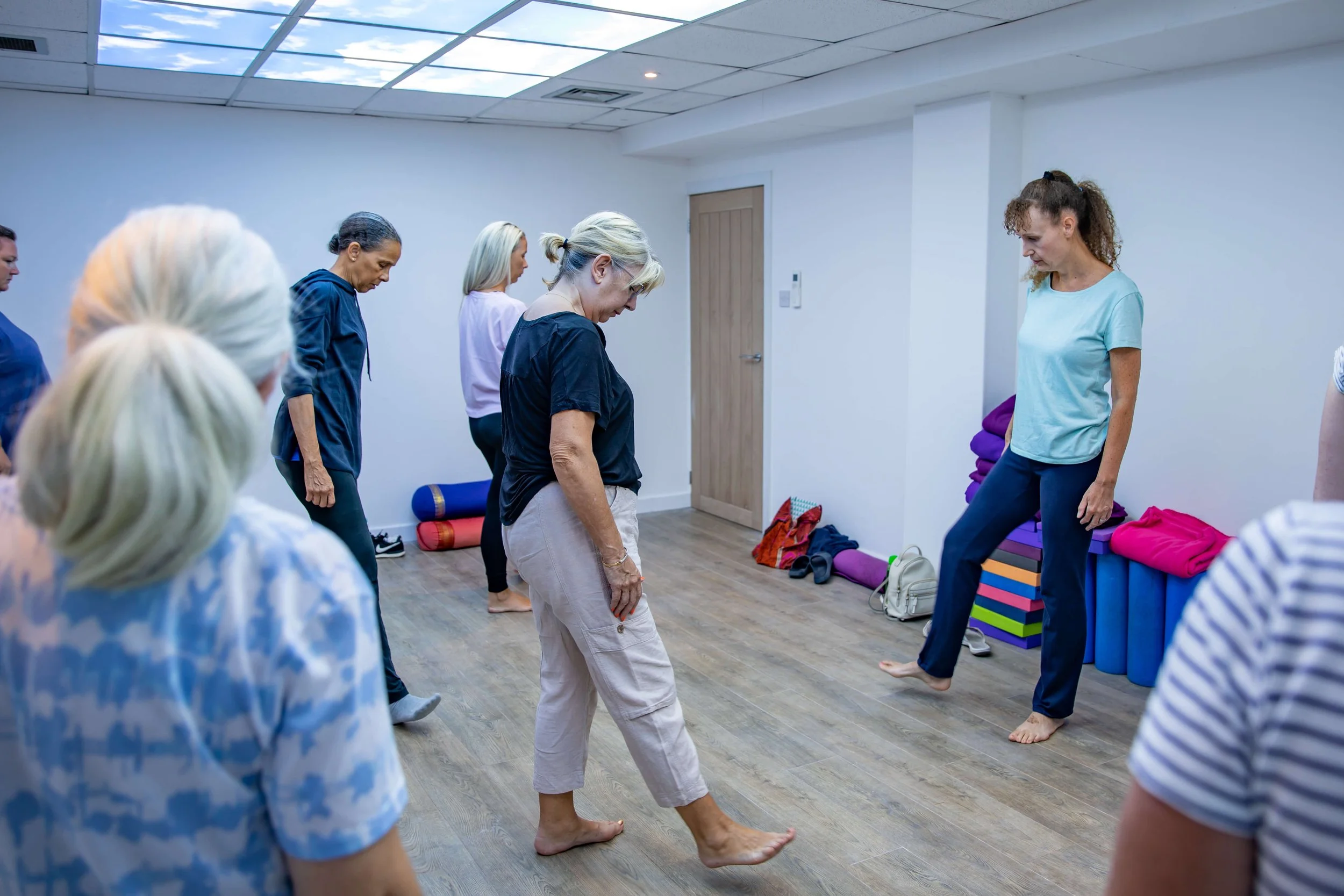 Phoenix Health Hub, - Chiropractic & Massage treatments