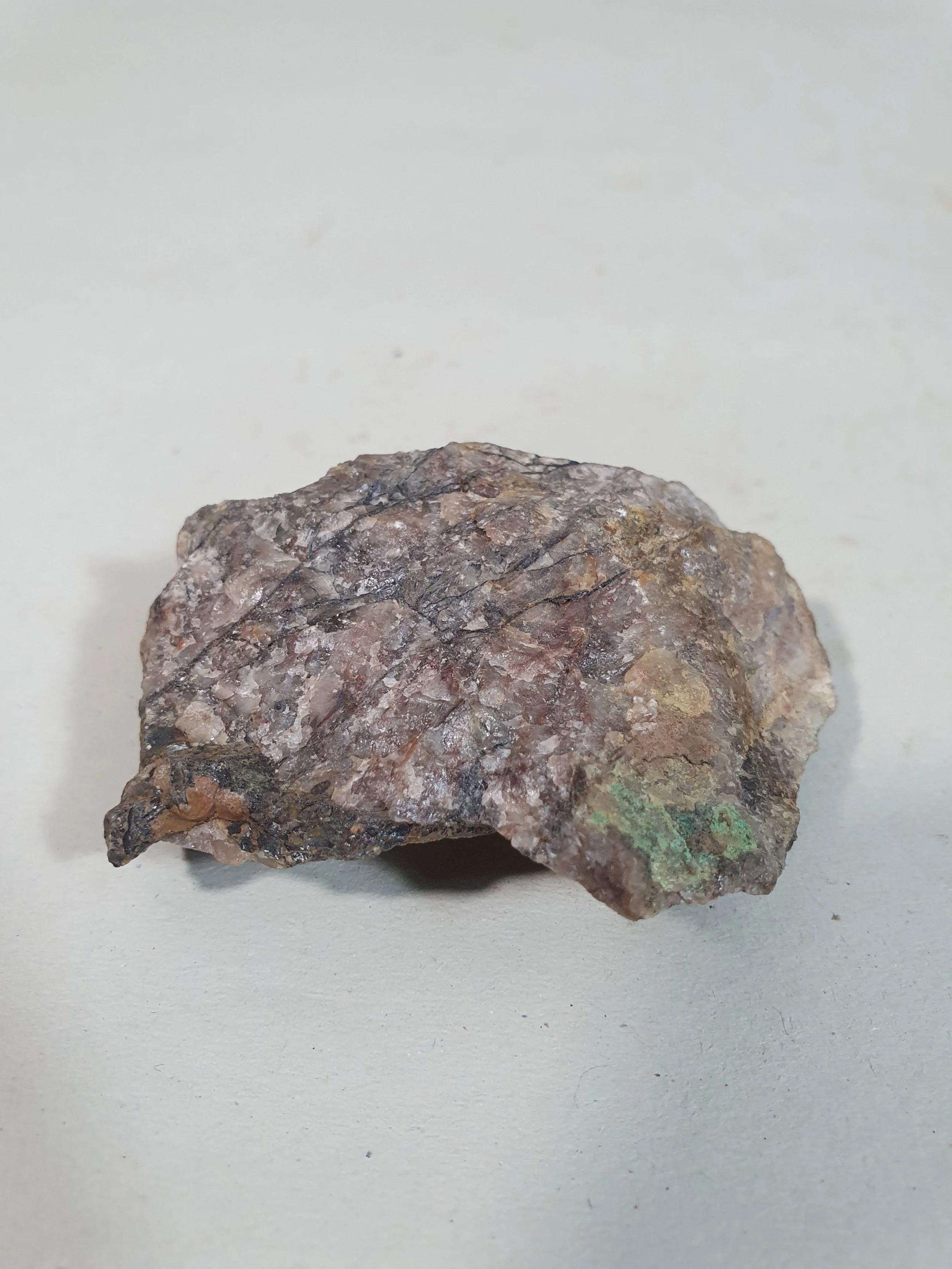 Pitchblende Uranium Ore ~200,000 CPM — Radiation Readiness