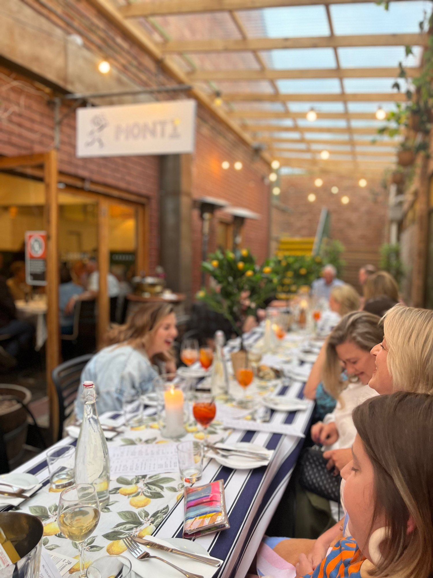 Monti Bar and Restaurant