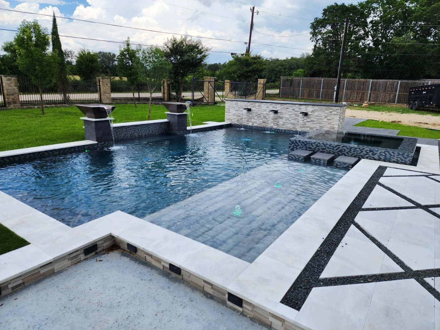 Maximum Pools and Spas