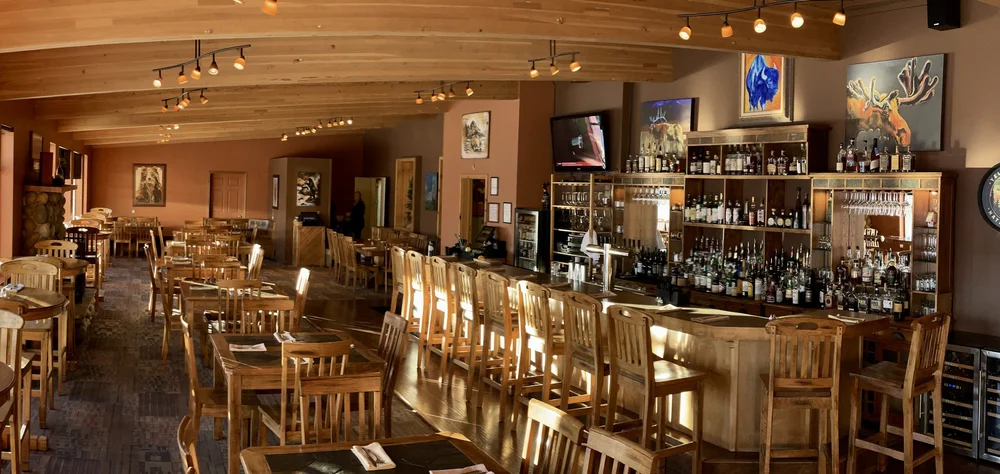 Gallery — Madison Crossing Lounge