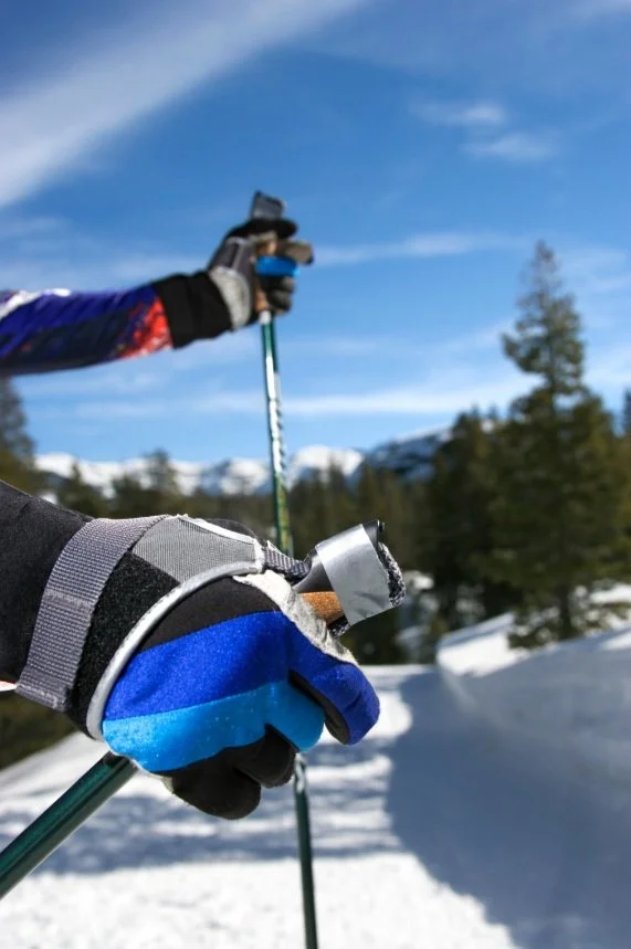 Pocket Guide: Ski and Snowboard Injuries — Dr. Nick Golinvaux