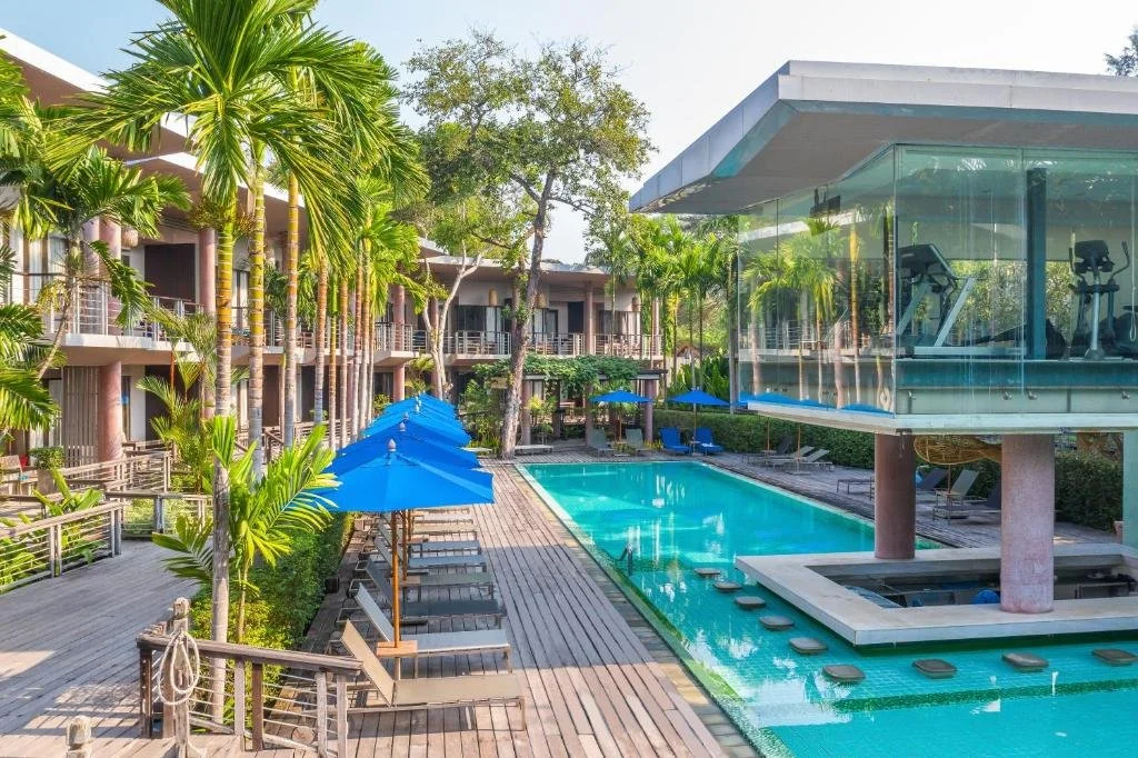 Ultimate Koh Samet Travel Guide: Things to Do, Accommodations ...