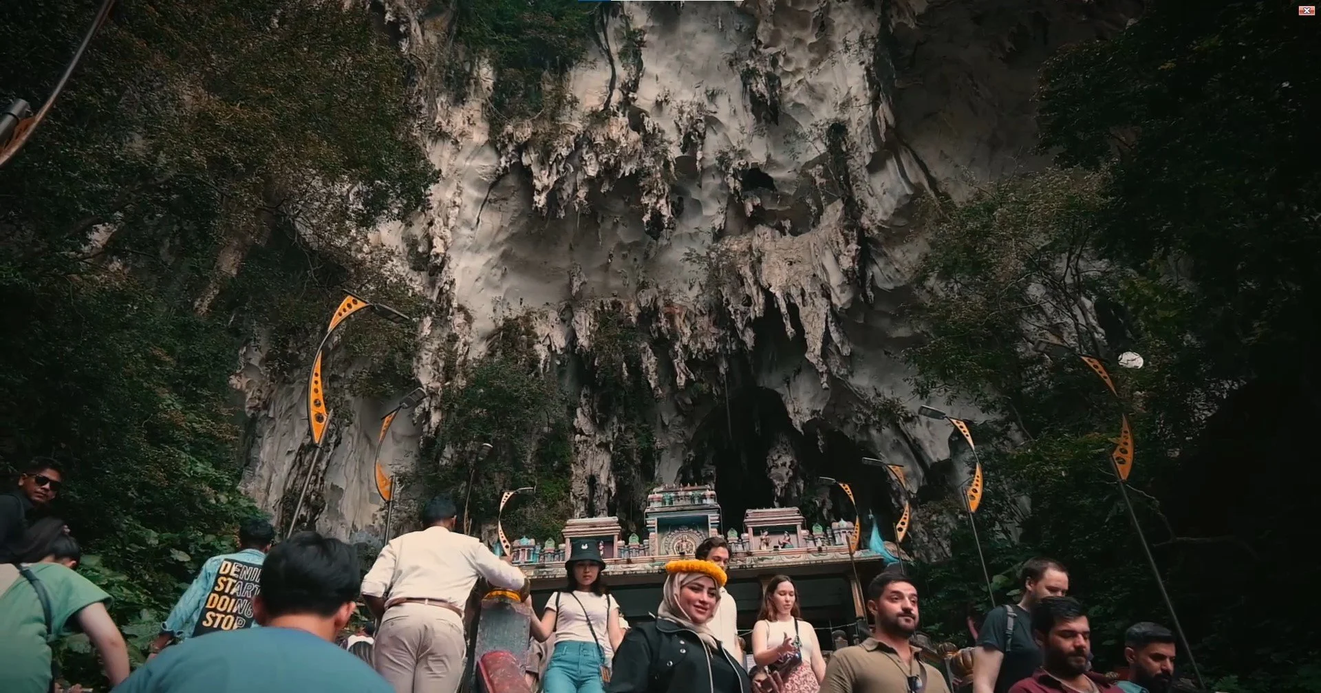 Guide to Visiting the Batu Caves in Malaysia: Exploring Temples ...