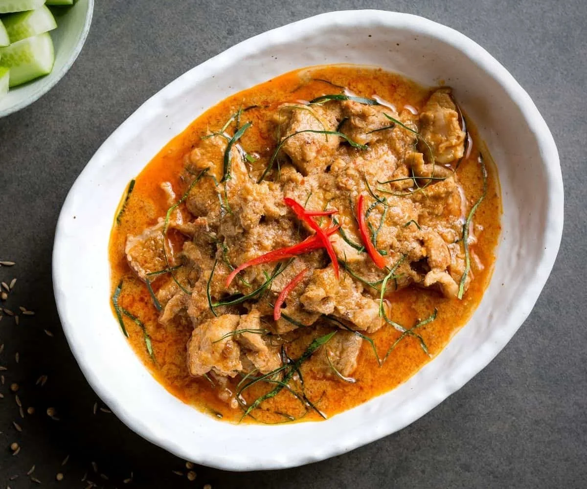10 of the Most Delicious Authentic Thai Foods You Must Try!