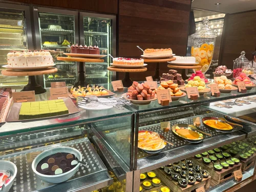 Goji Kitchen & Bar - Dining at the Best International Buffet in Bangkok