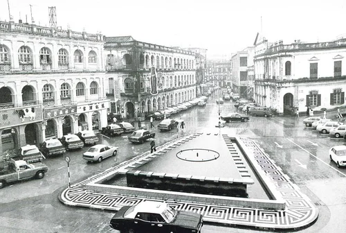 Exploring Senado Square, the Historic Center of Macau