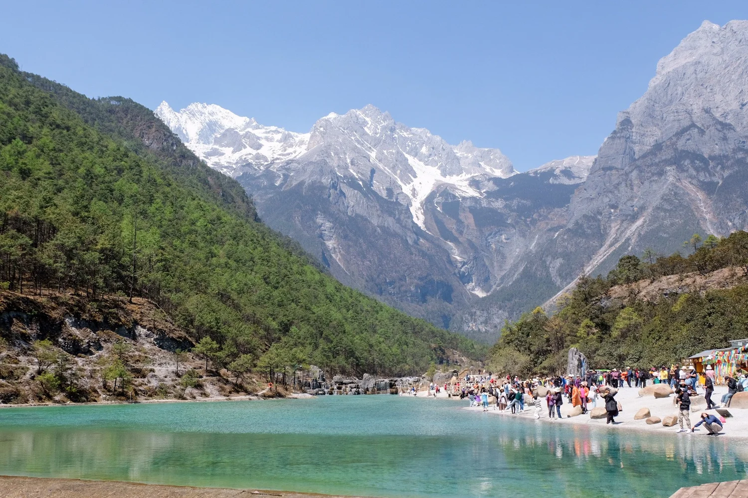 Visiting the Jade Dragon Snow Mountain in Lijiang, China! 4506 Meters High!