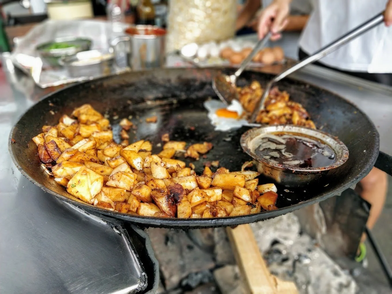 Eating Through Kimberley Street Food Night Market, Foodie Heaven in ...