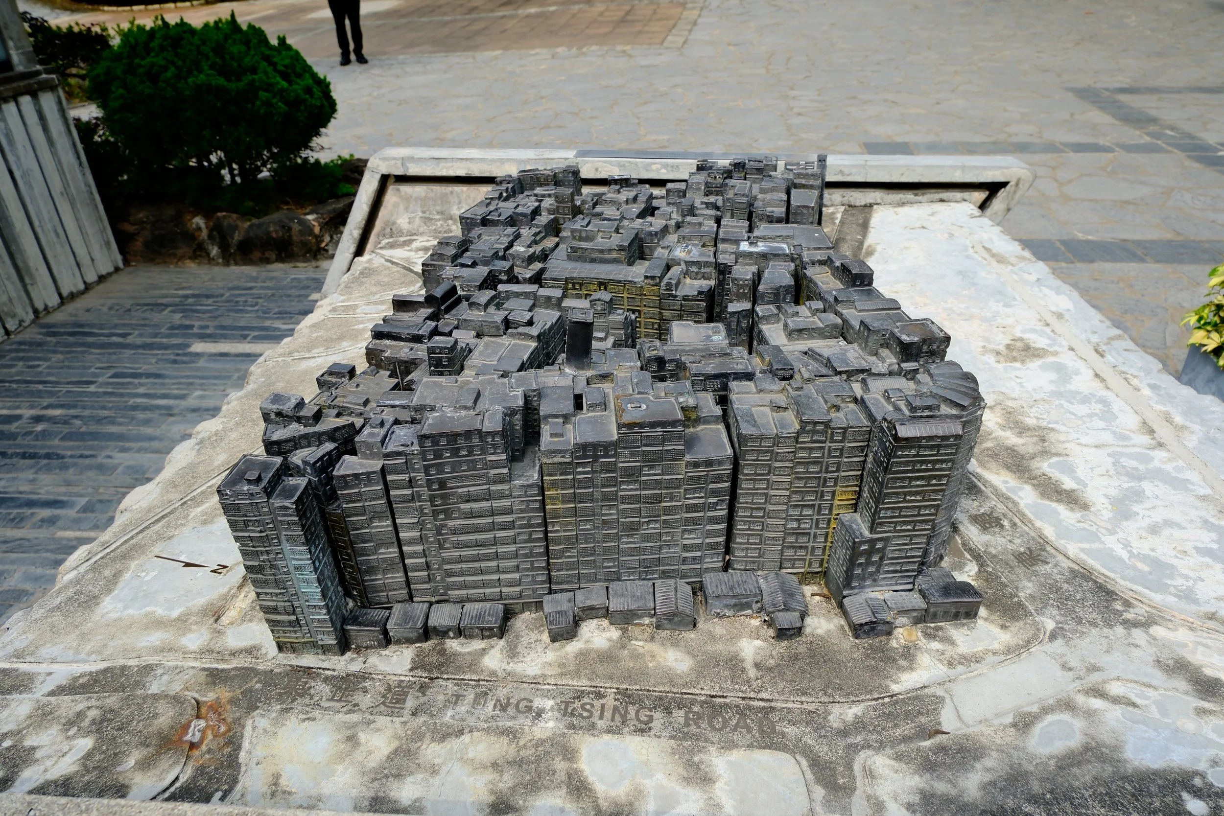 Guide to Visiting Kowloon Walled City Park: Dark History, Secrets & How ...